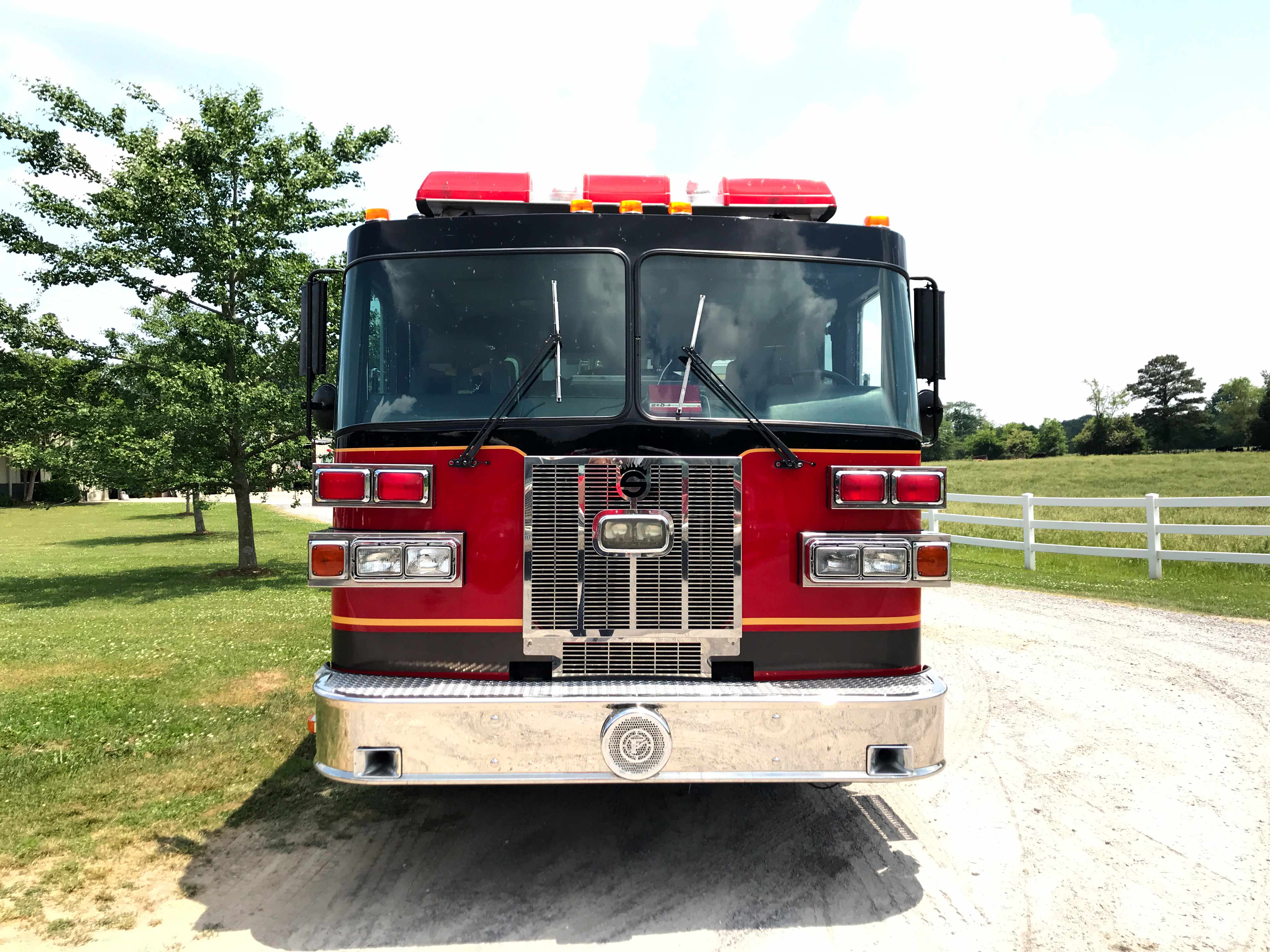 1999 Sutphen 100' Platform | Used Truck Details