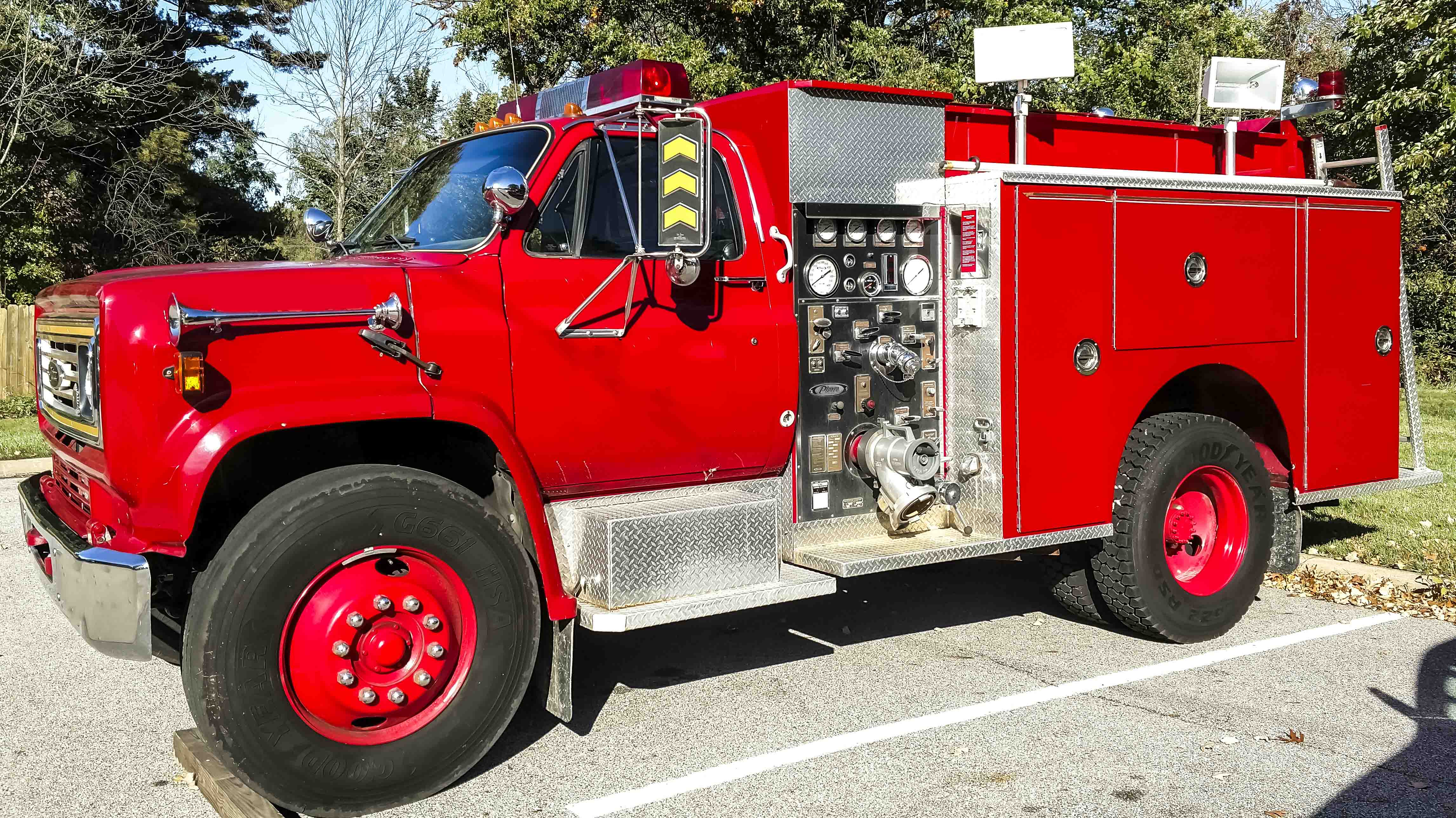 1986 Pierce Chevy Mini-Pumper | Used Truck Details