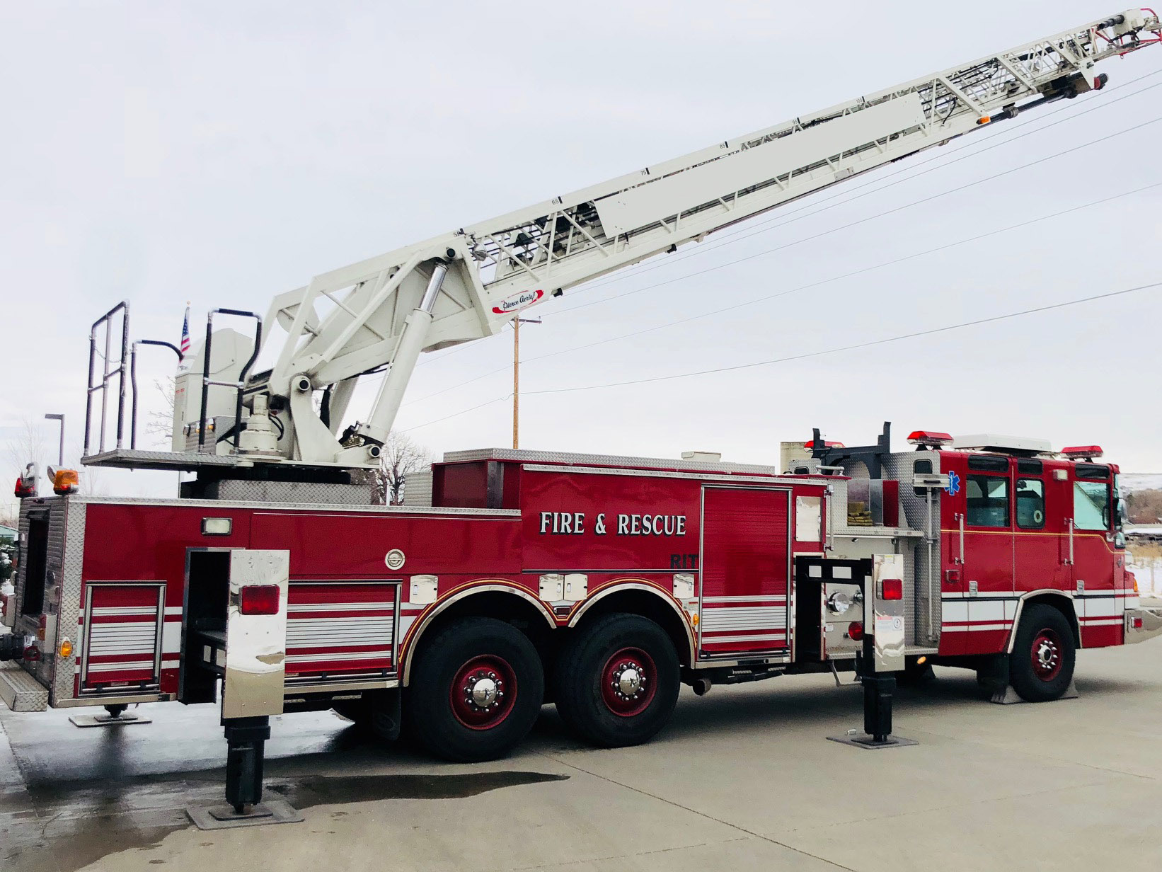 2001 Pierce Quantum 105' Aerial | Used Truck Details