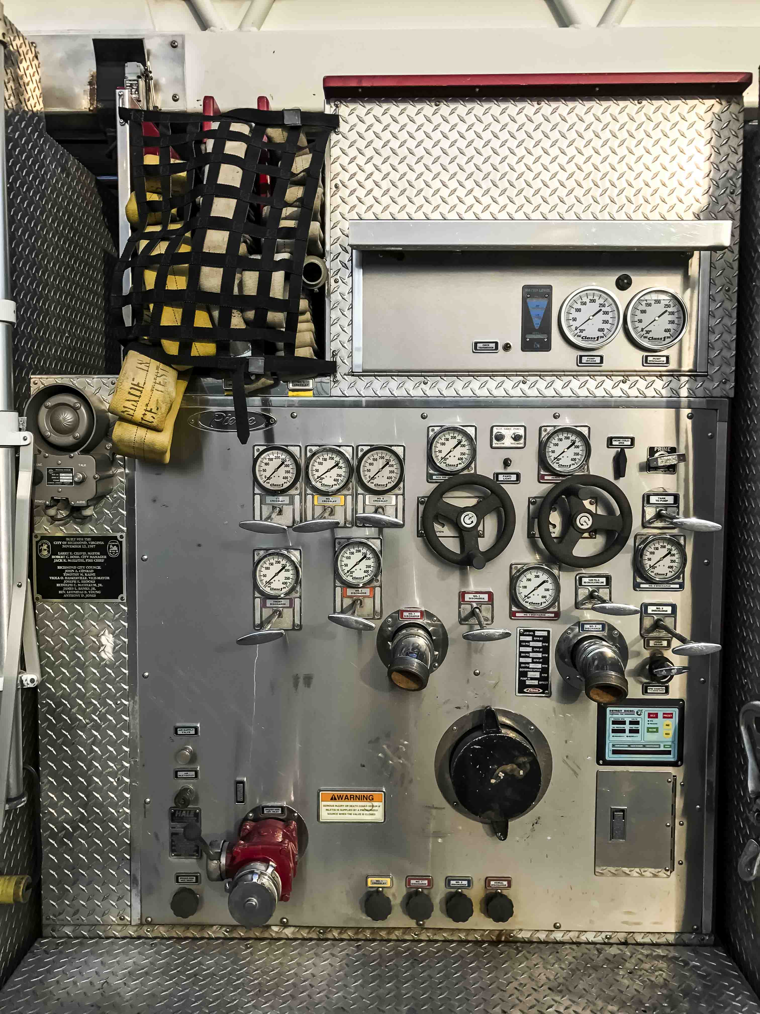 1998 Pierce 100' Platform | Used Truck Details