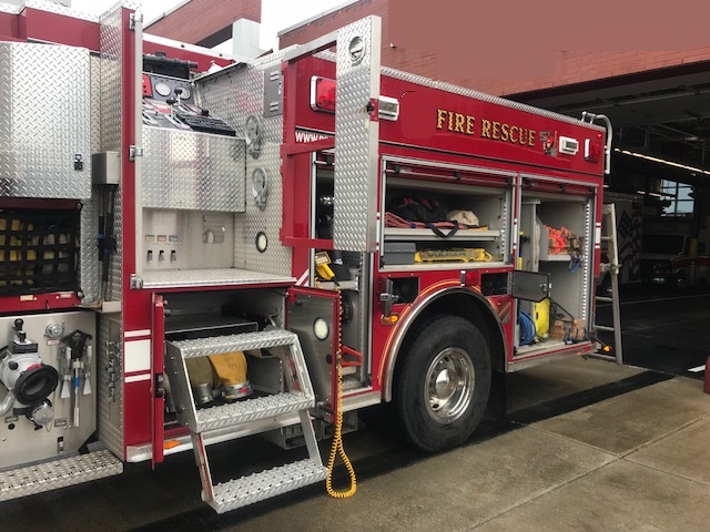 2010 Pierce Quantum Rescue Pumper | Used Truck Details