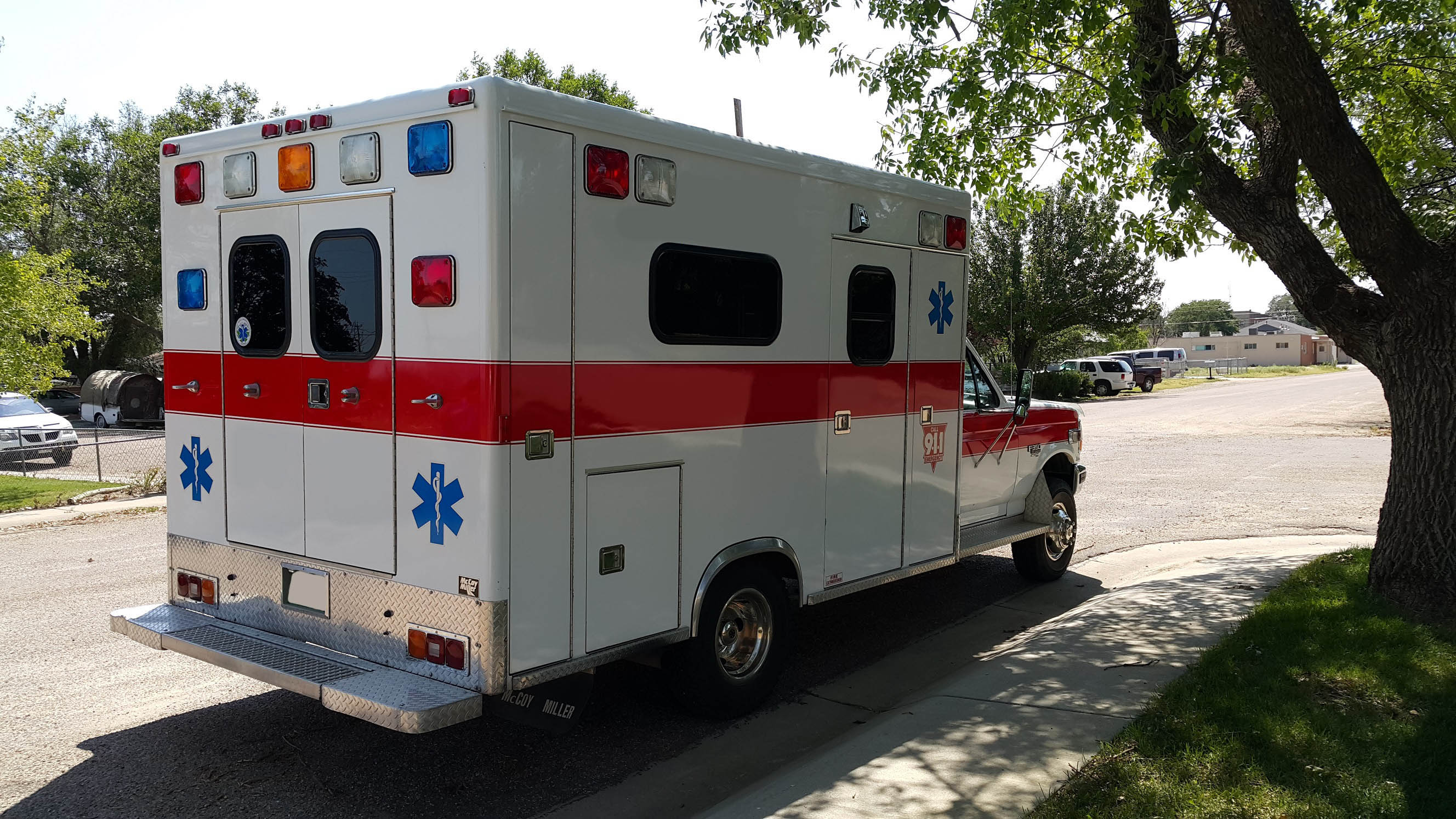 1997 Ford F-350 4x4 Ambulance | Used Truck Details