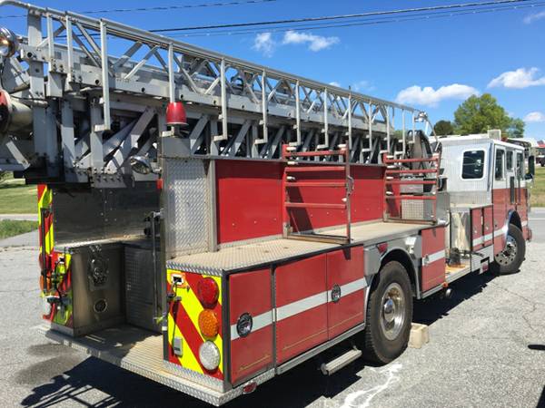 1995 Sutphen Mid-Mount 75' Aerial | Used Truck Details