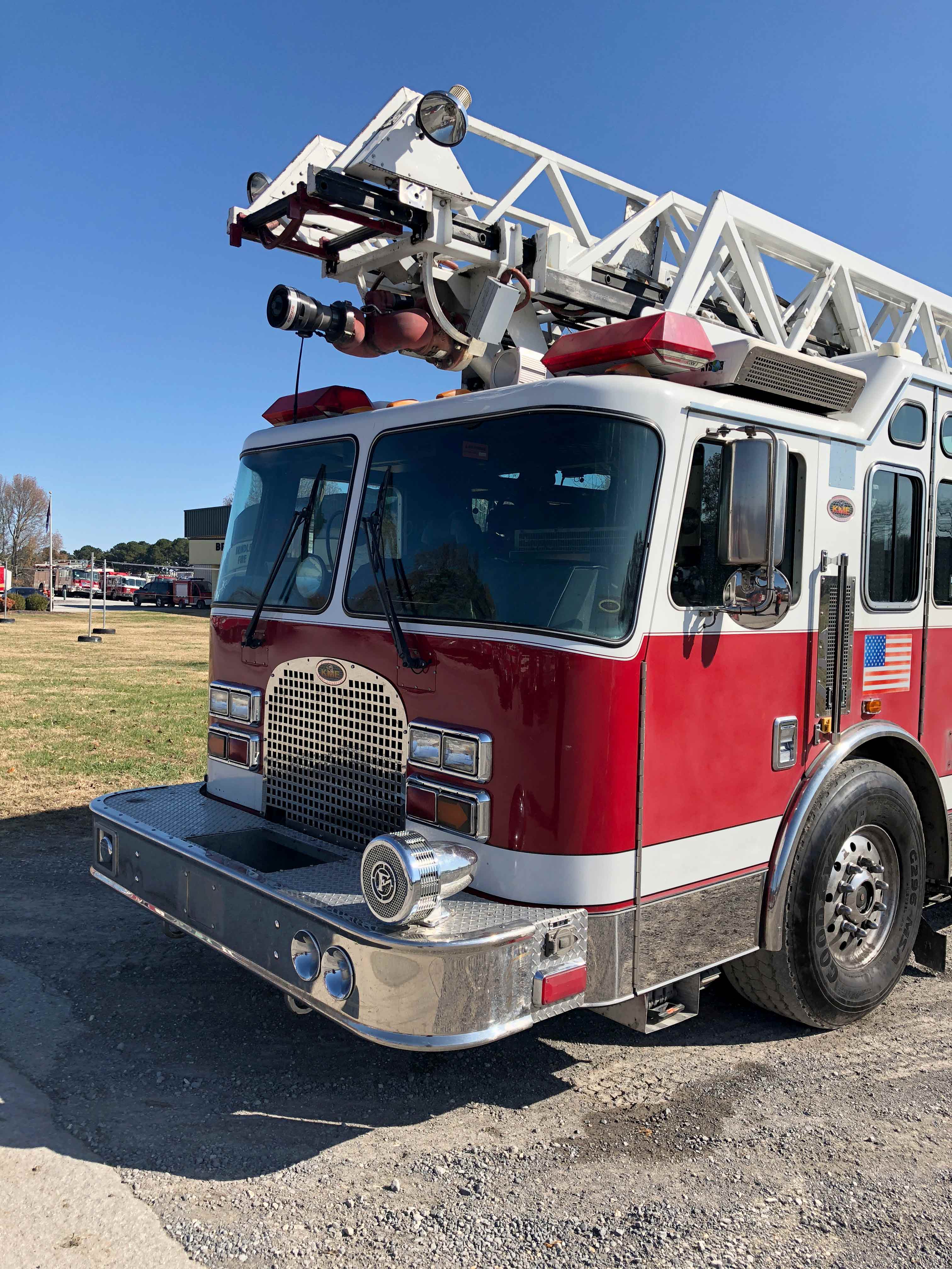 1999 KME 100' Aerialcat Ladder | Used Truck Details
