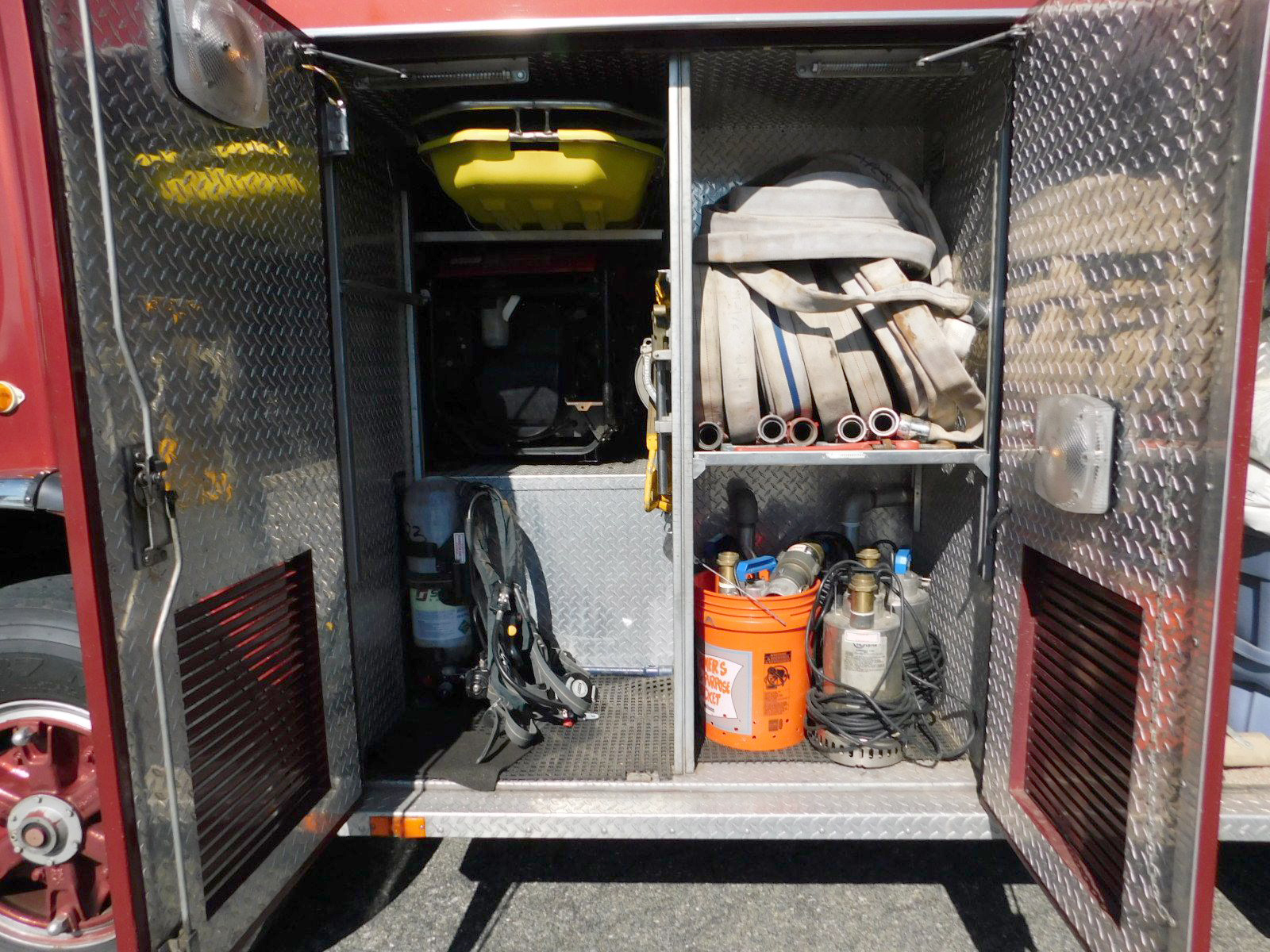 1987 Mack Walk-In Rescue | Used Truck Details