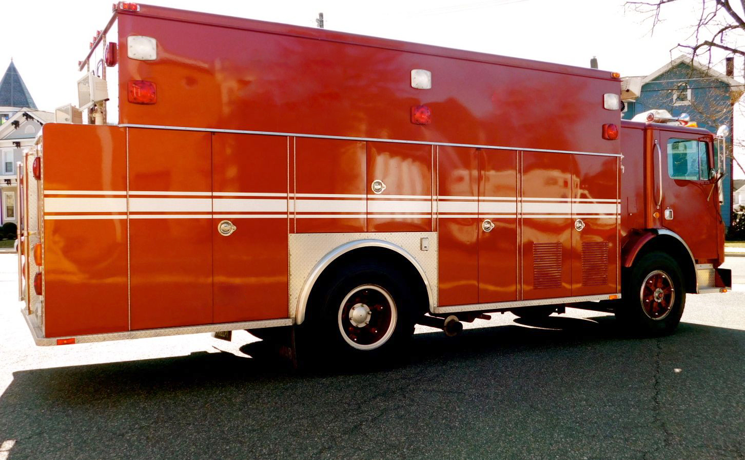 1987 Mack Walk-In Rescue | Used Truck Details