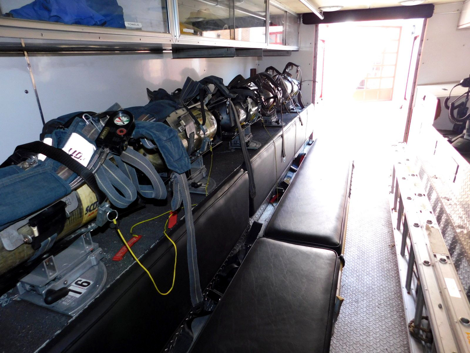 1987 Mack Walk-In Rescue | Used Truck Details