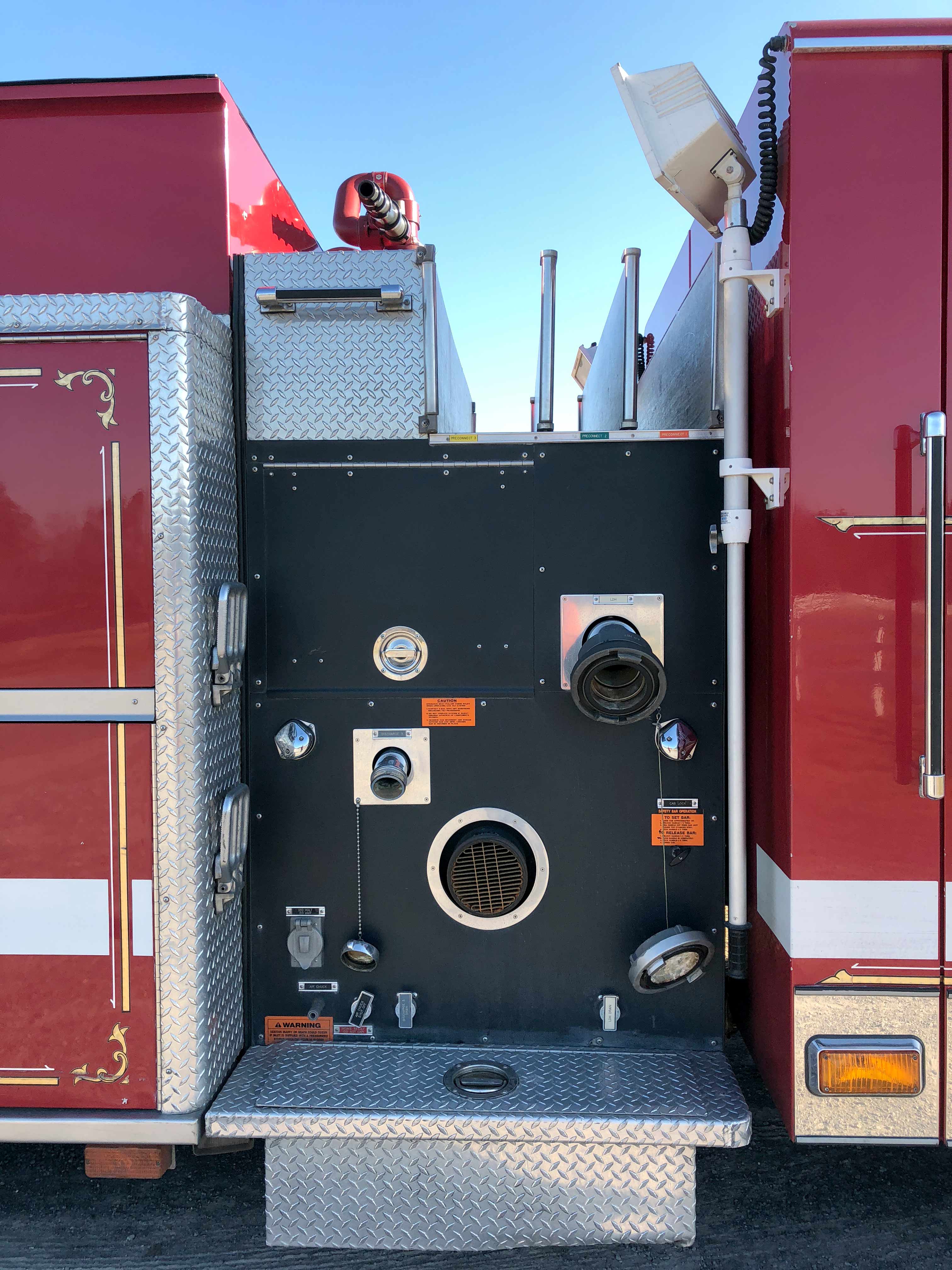 1999 KME Renegade Custom Pumper | Used Truck Details