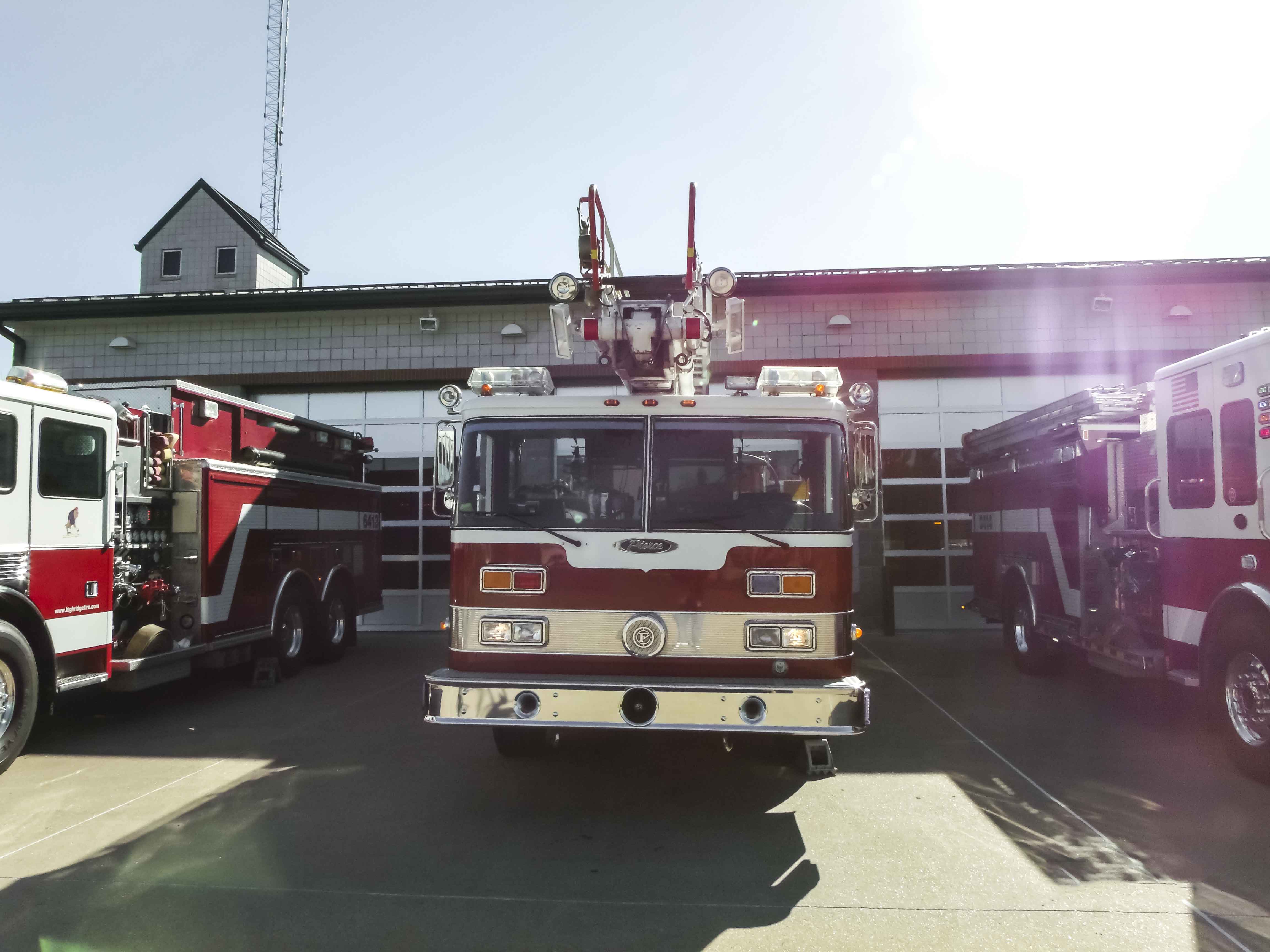 1989 Pierce Arrow 65' Telesquirt | Used Truck Details