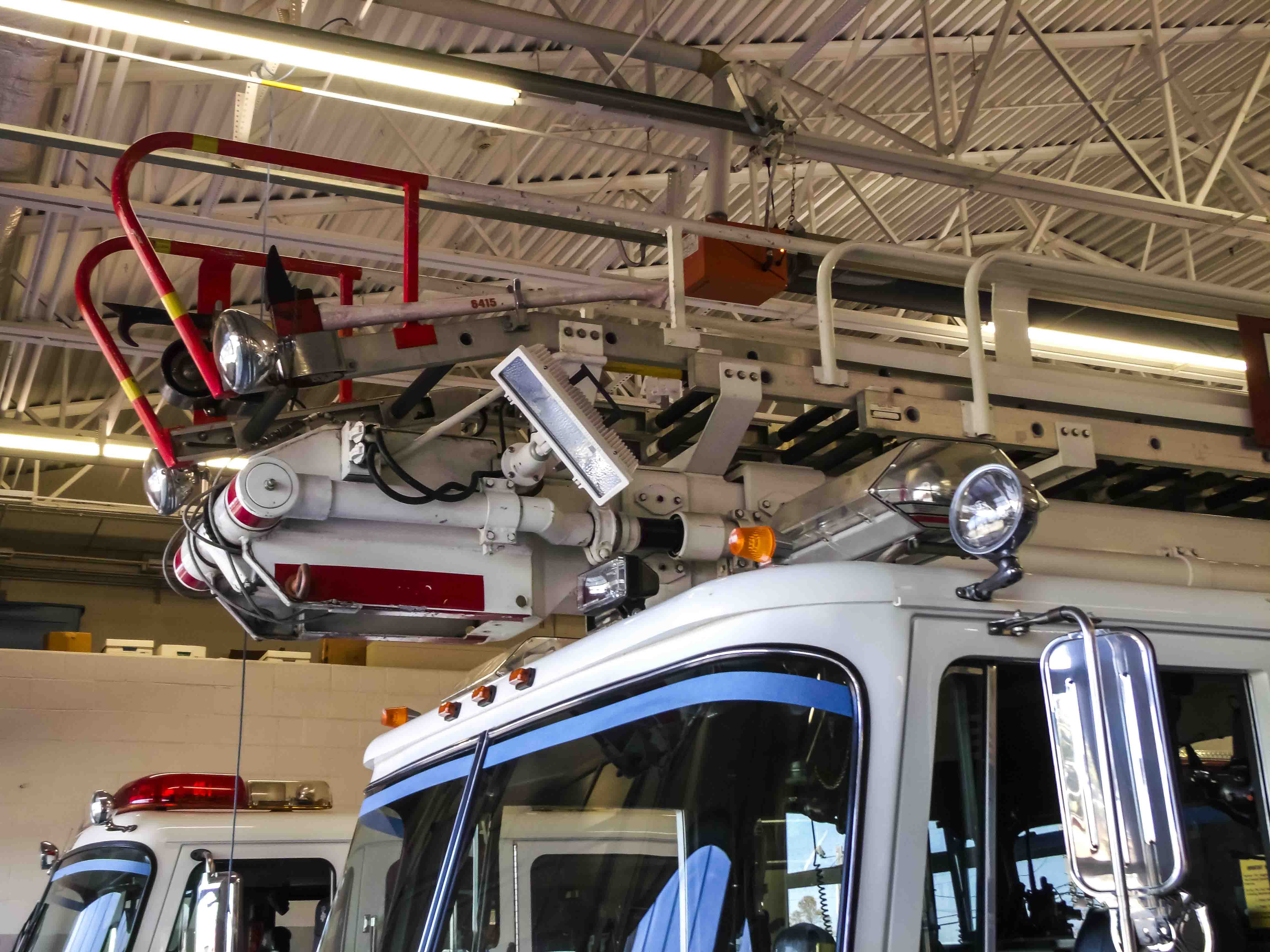 1989 Pierce Arrow 65' Telesquirt | Used Truck Details