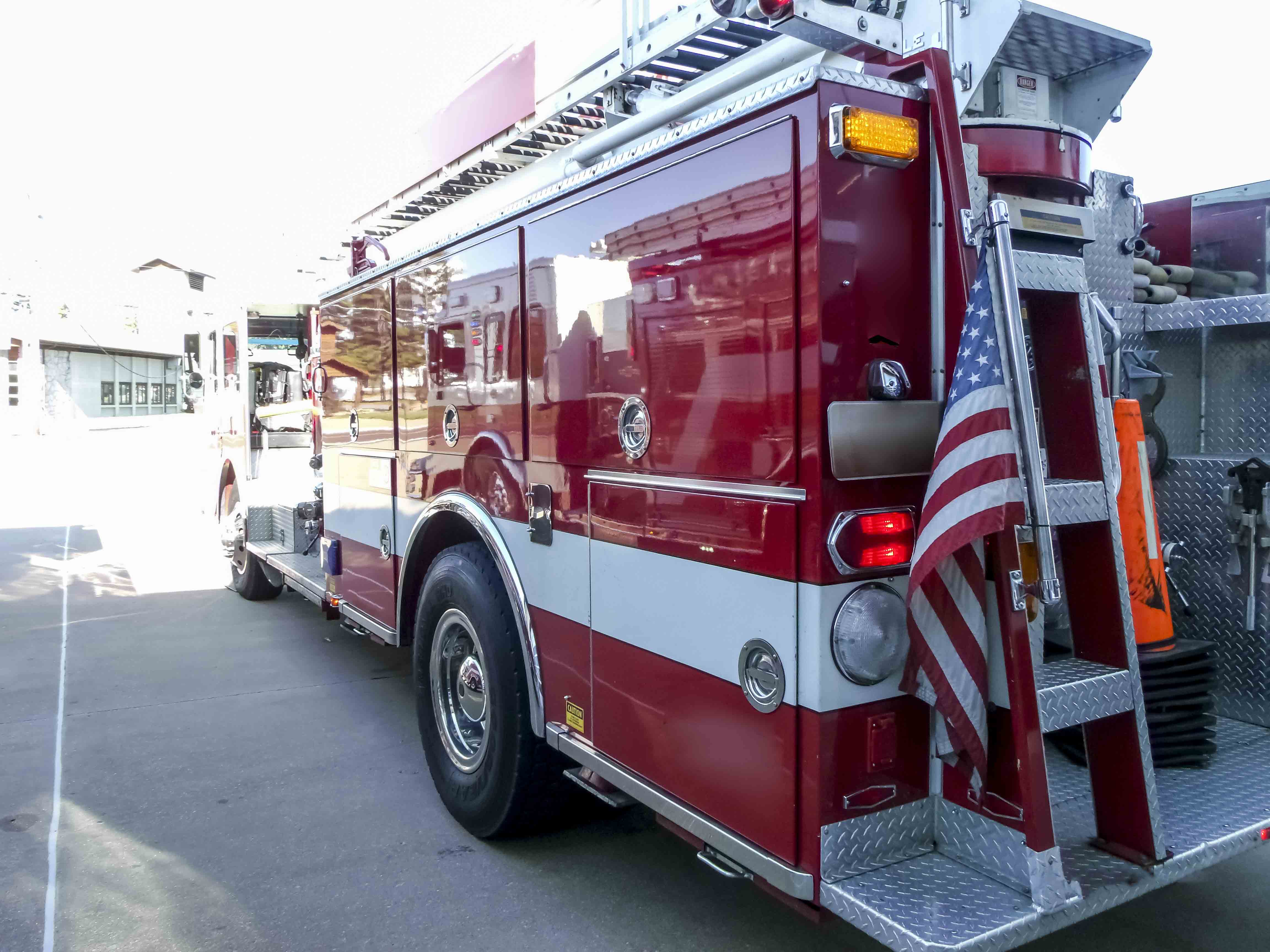 1989 Pierce Arrow 65' Telesquirt | Used Truck Details