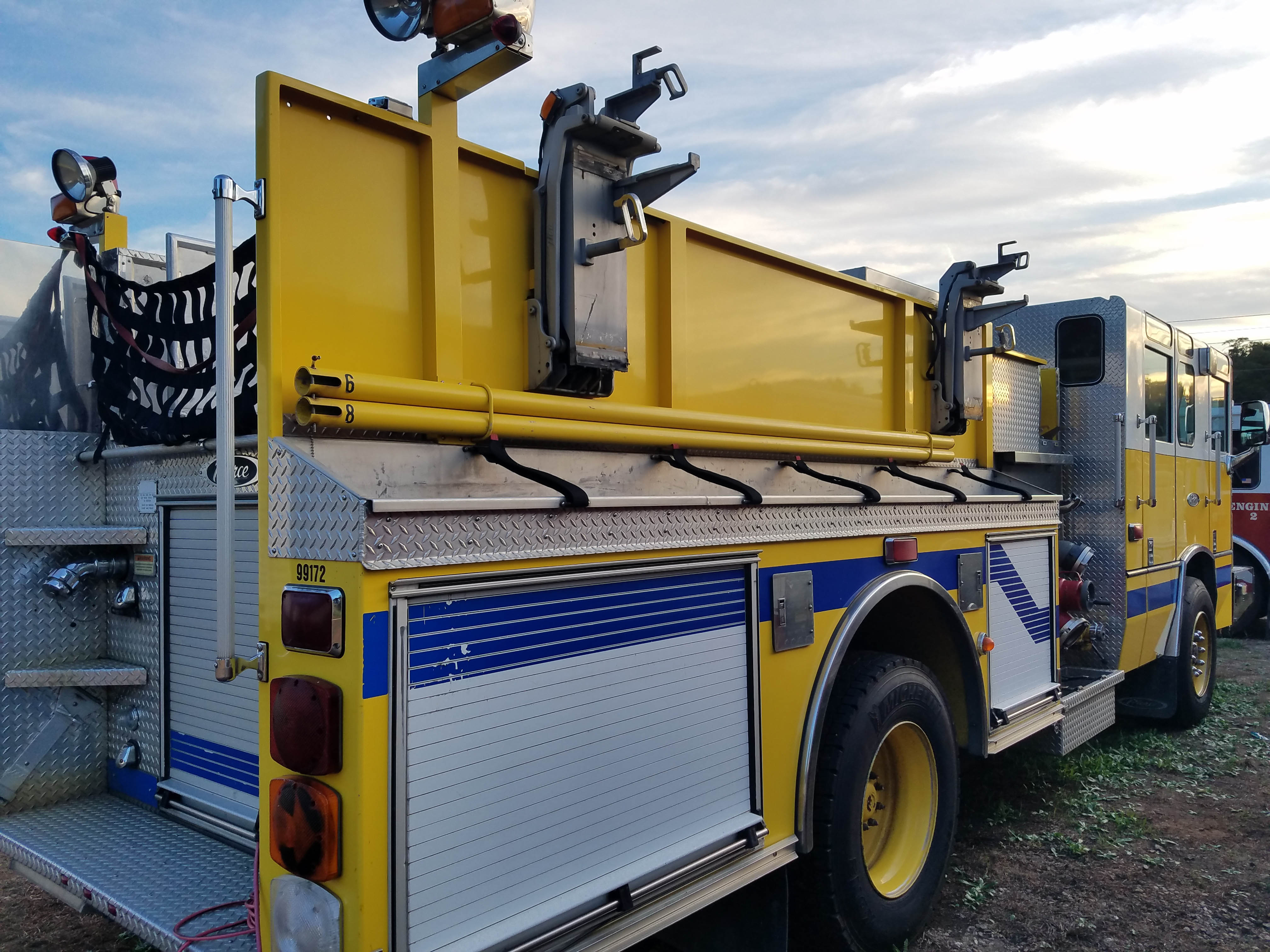 1999 Pierce Quantum Pumper | Used Truck Details