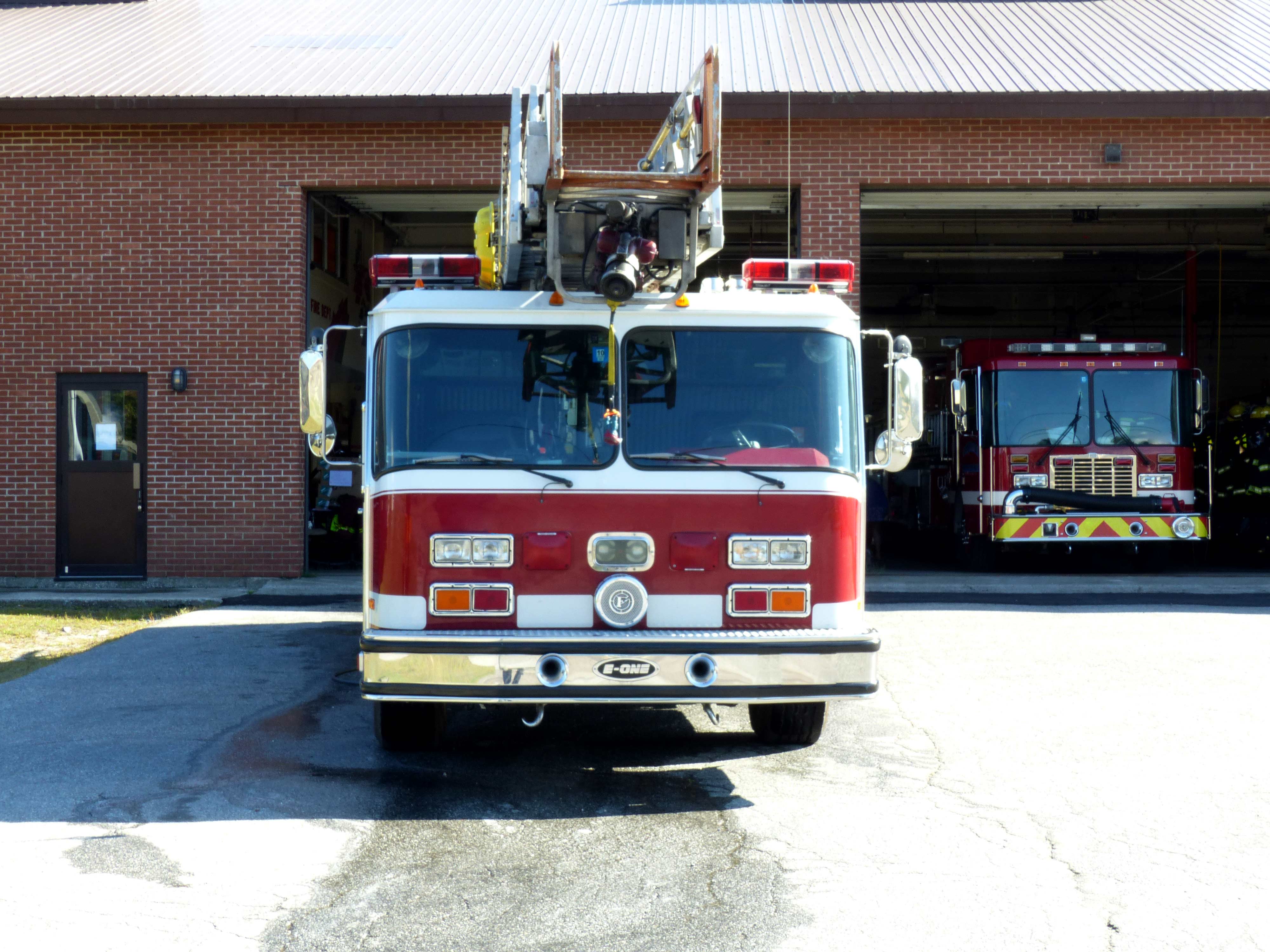 1989 E-One Hurricane 80' Aerial | Used Truck Details