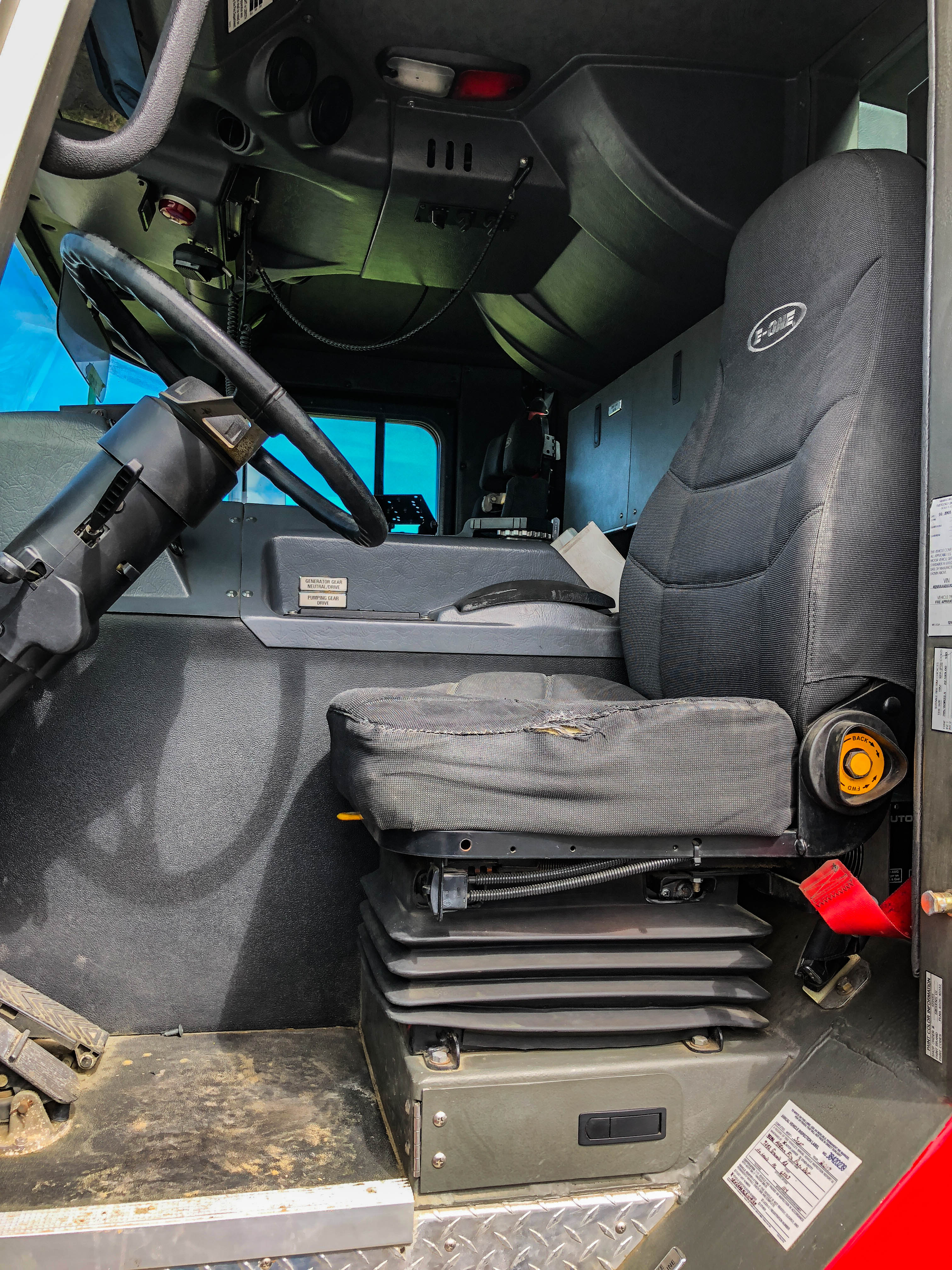 2005 E-One Typhoon Rescue Pumper | Used Truck Details