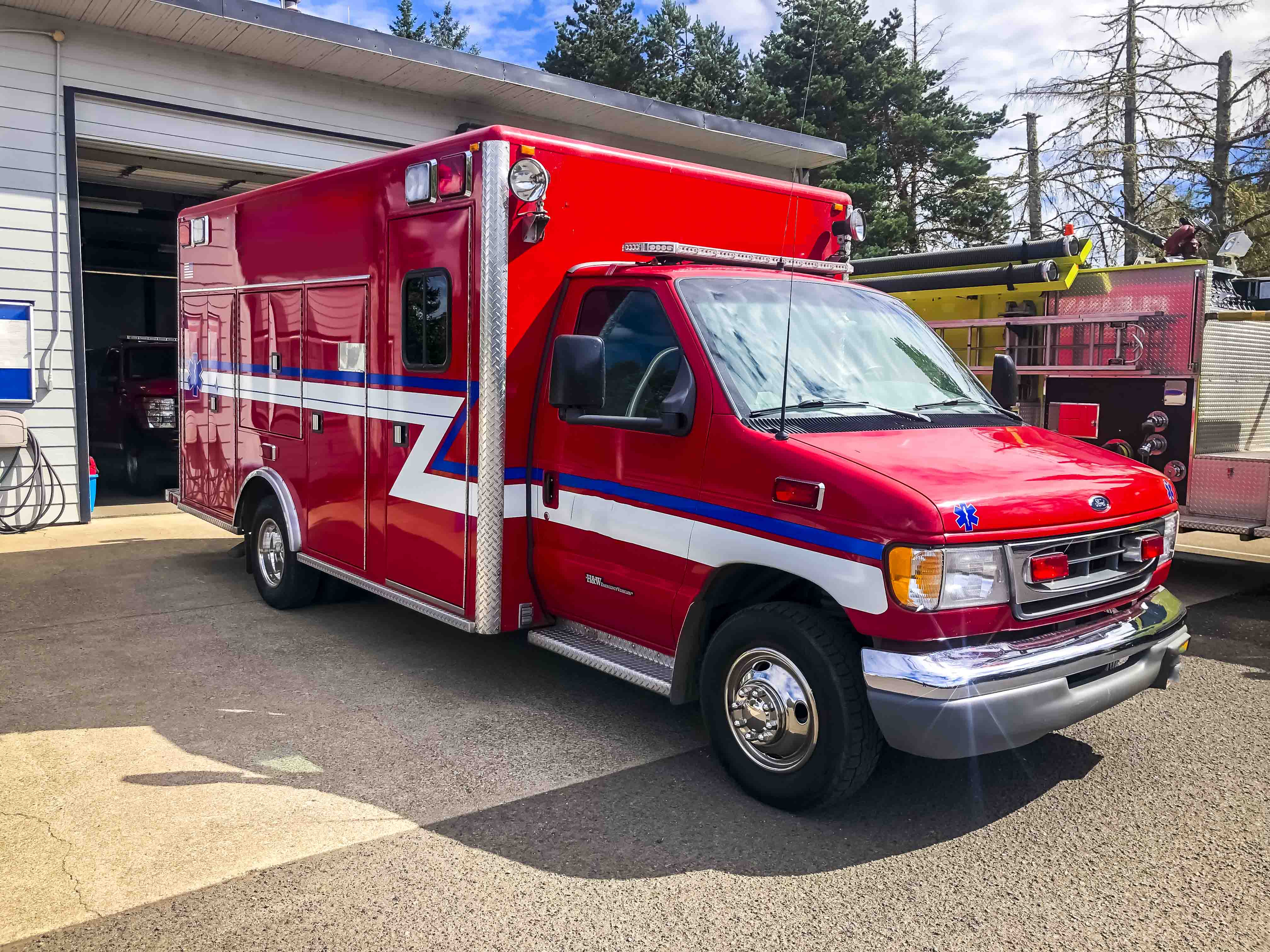 1999 Ford Econoline Rescue | Used Truck Details