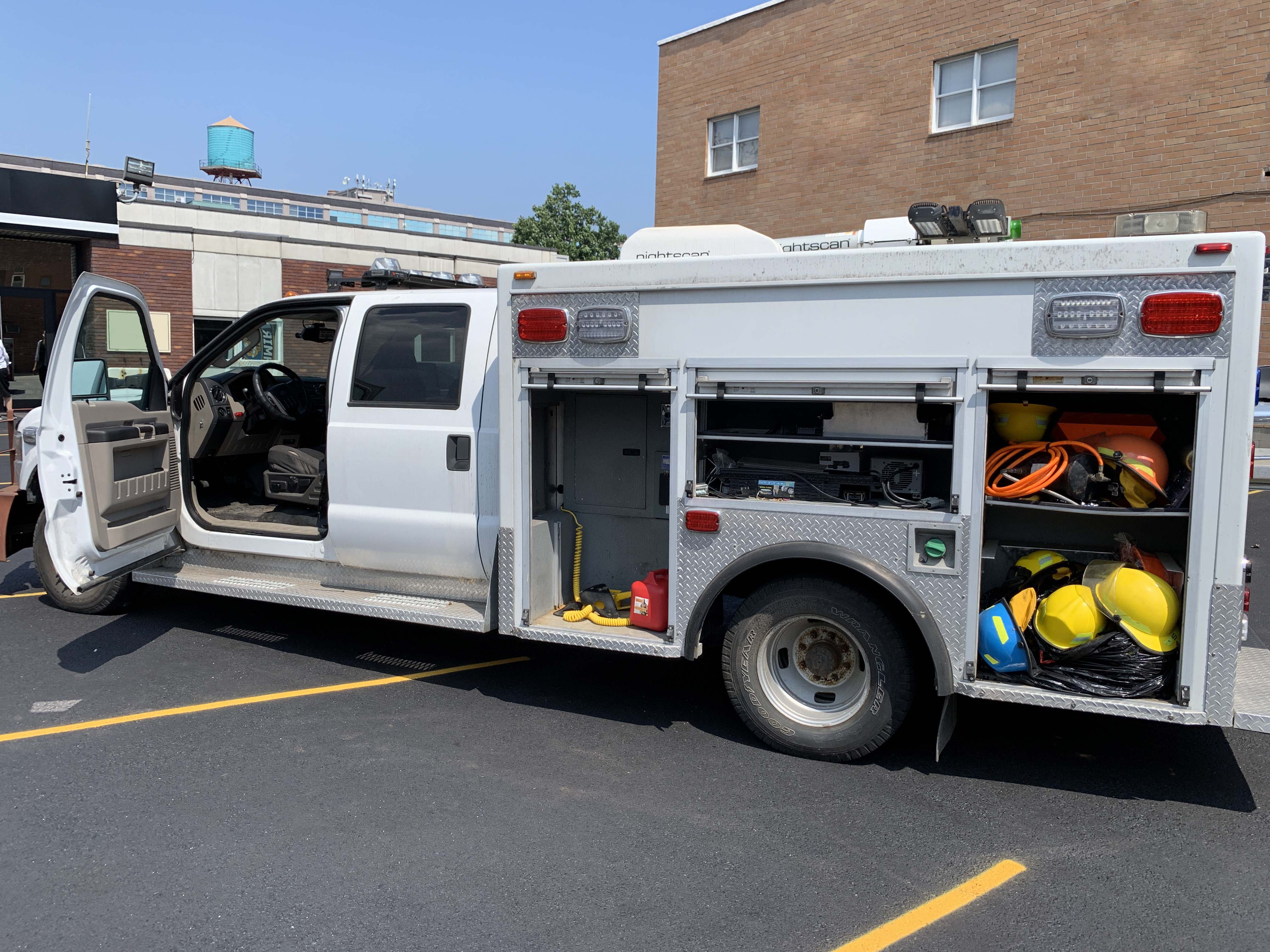 2009 Ford F-350 4x4 Light Rescue | Used Truck Details