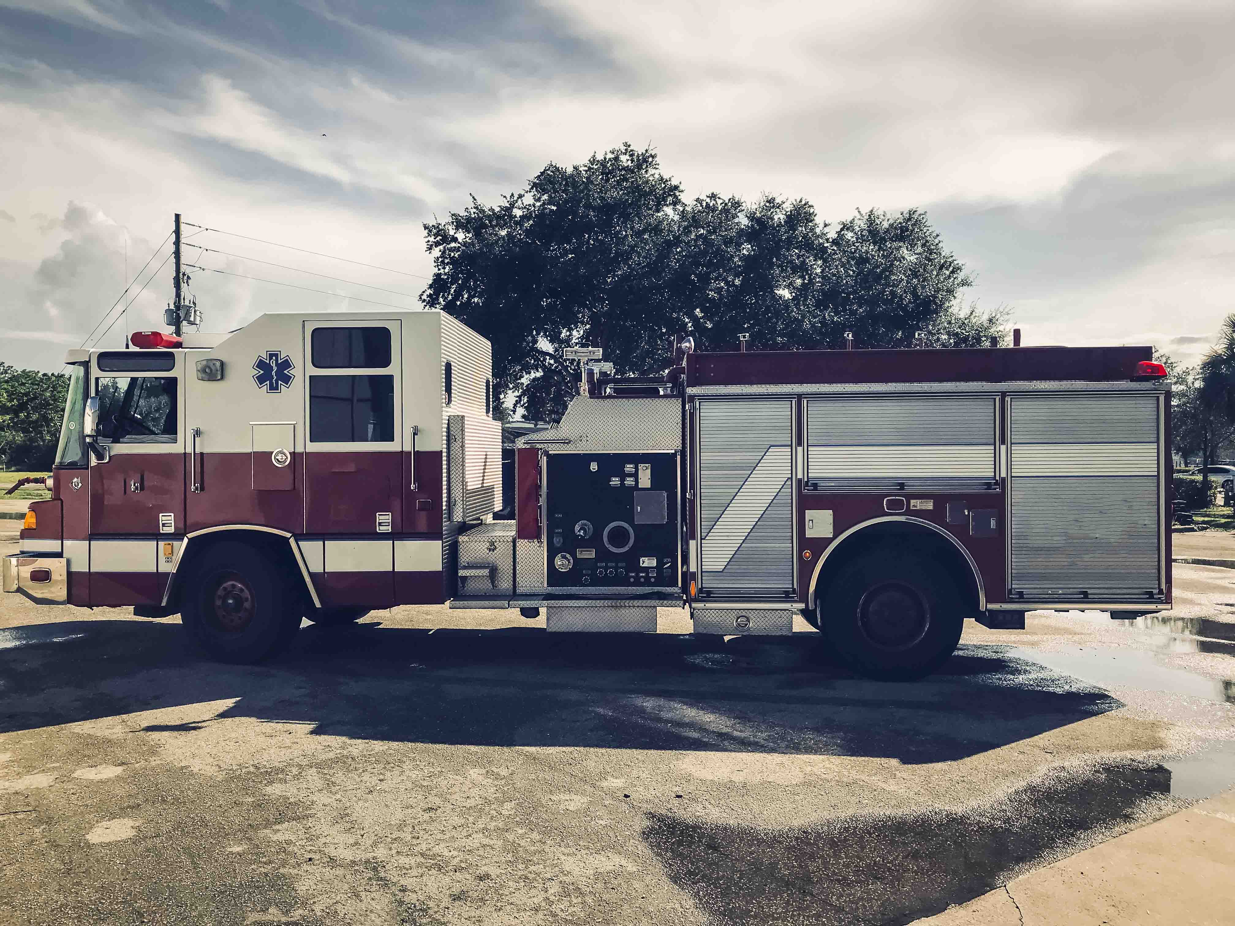 1998 Pierce Quantum Pumper | Used Truck Details