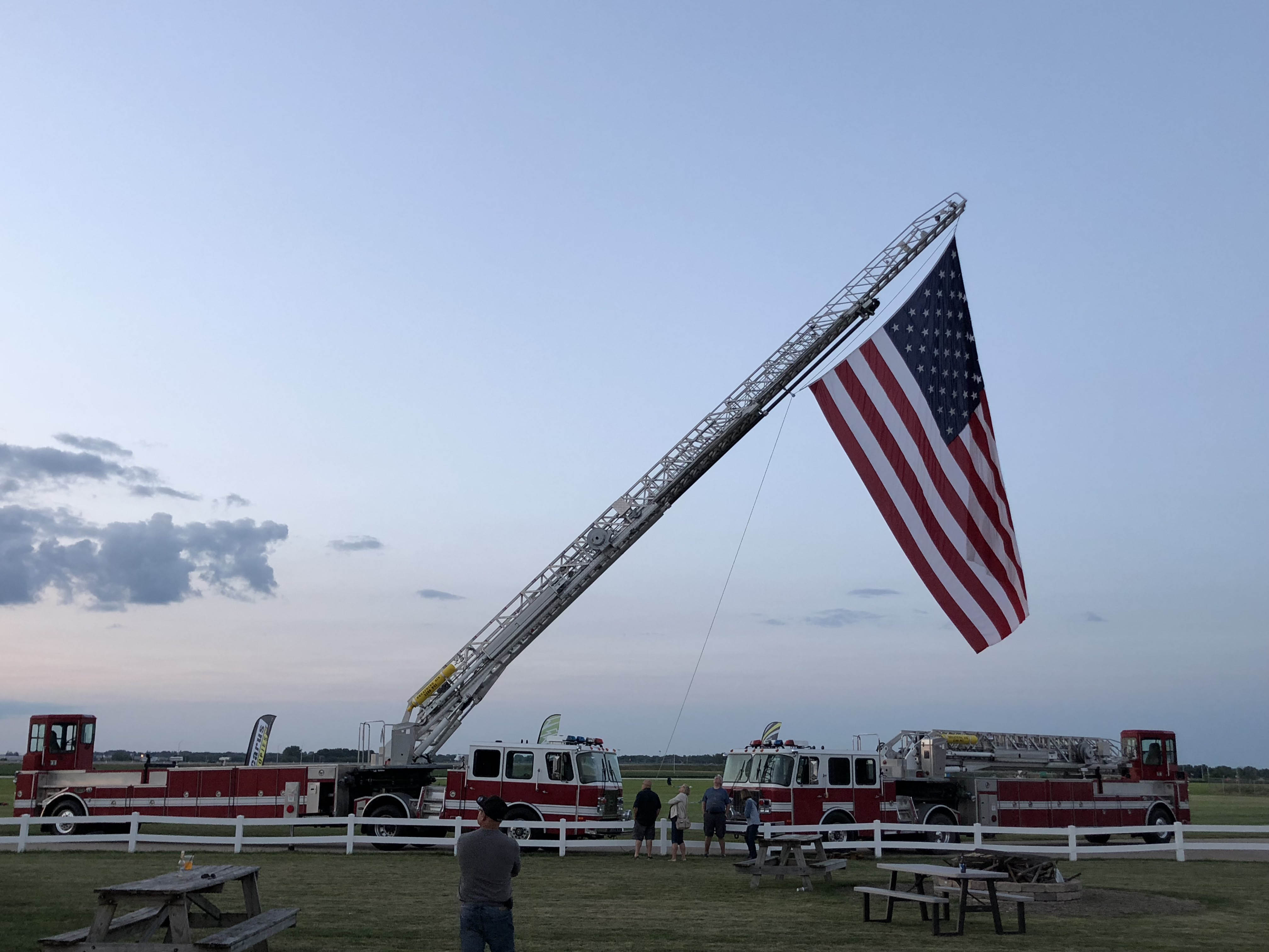 1999 E-One 100' Tiller | Used Truck Details