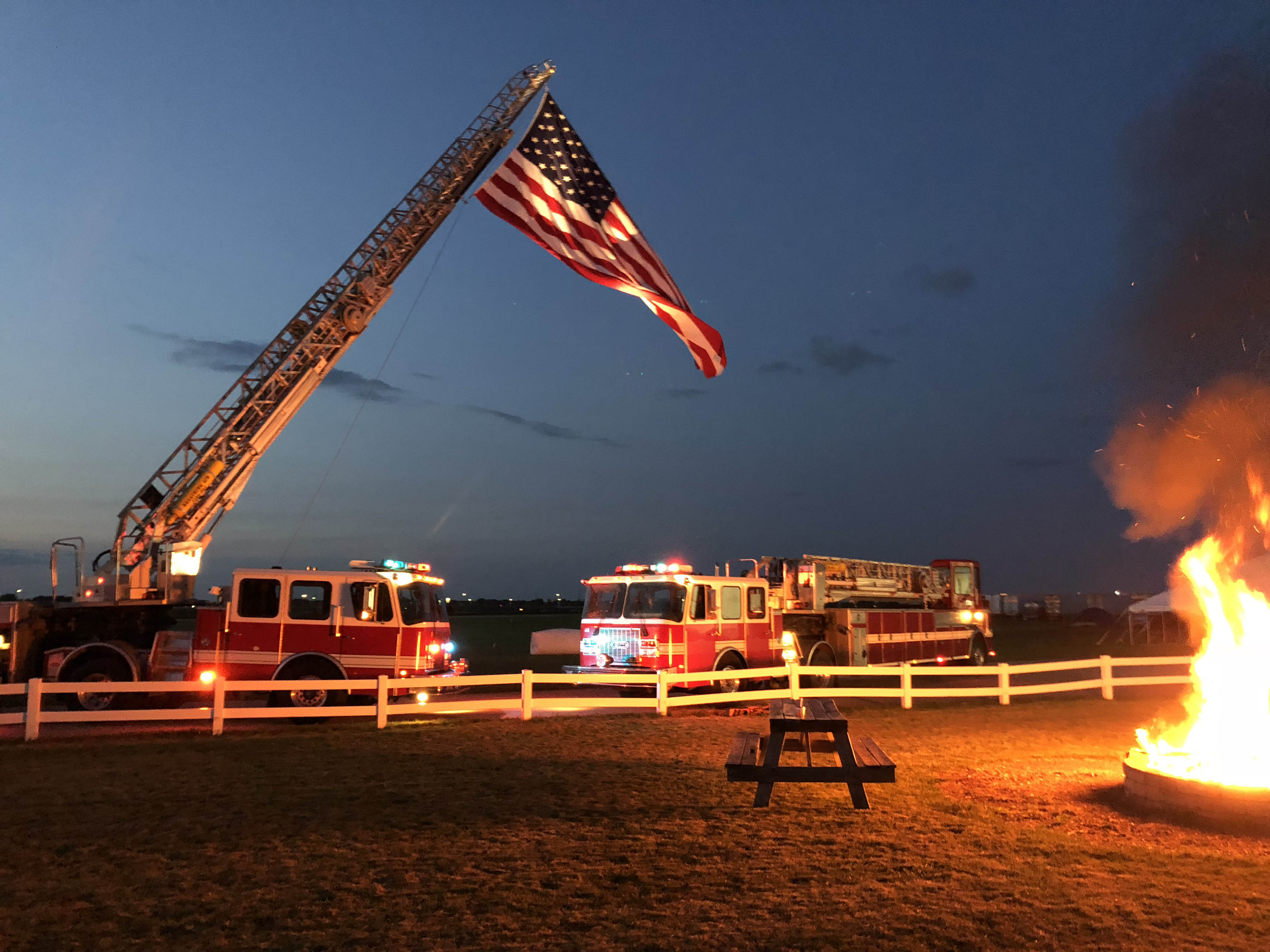 1999 E-One 100' Tiller | Used Truck Details