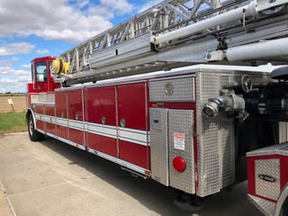 1999 E-One 100' Tiller | Used Truck Details