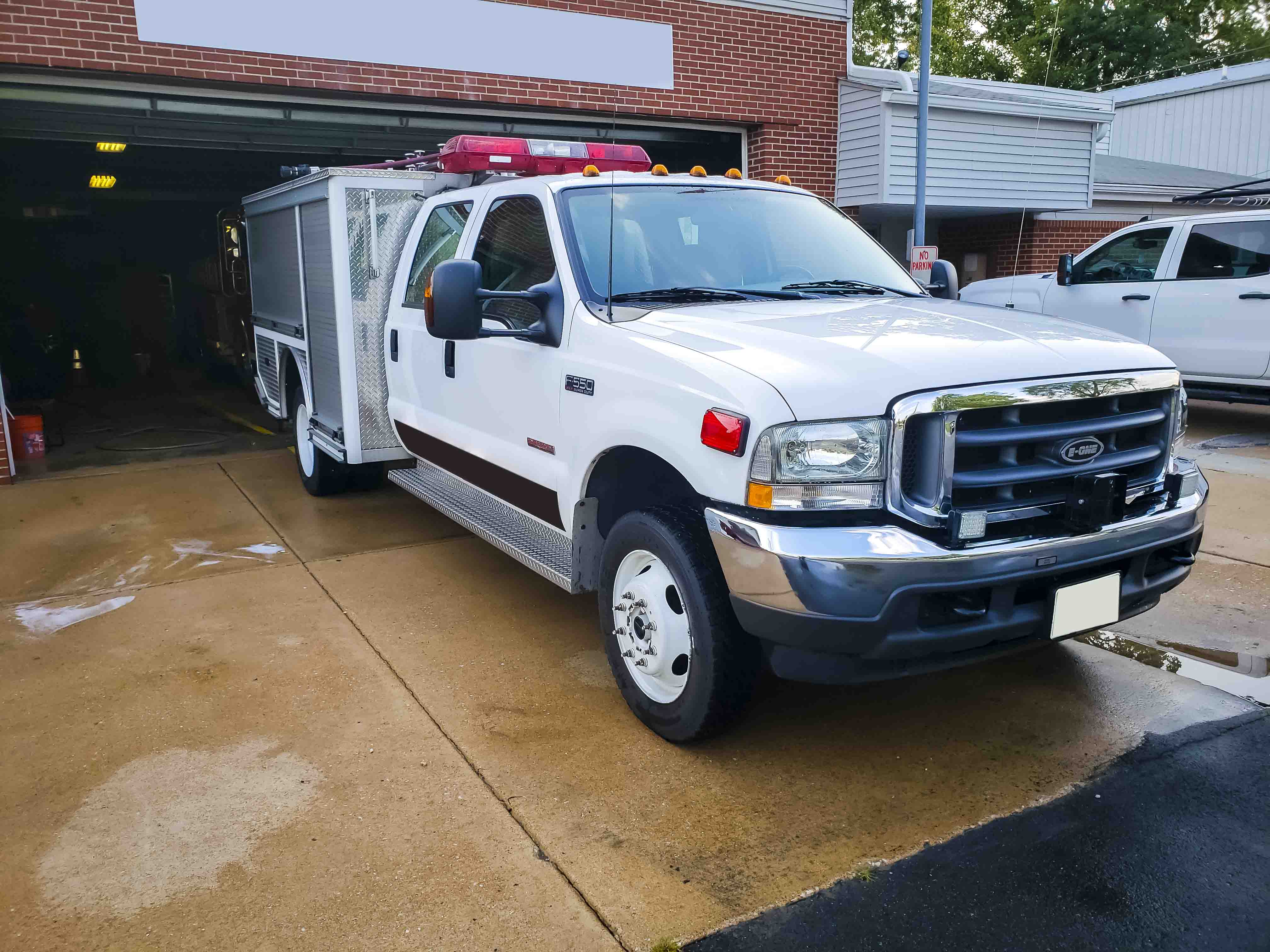 2003 E-One Ford F-550 4x4 Brush Truck | Used Truck Details