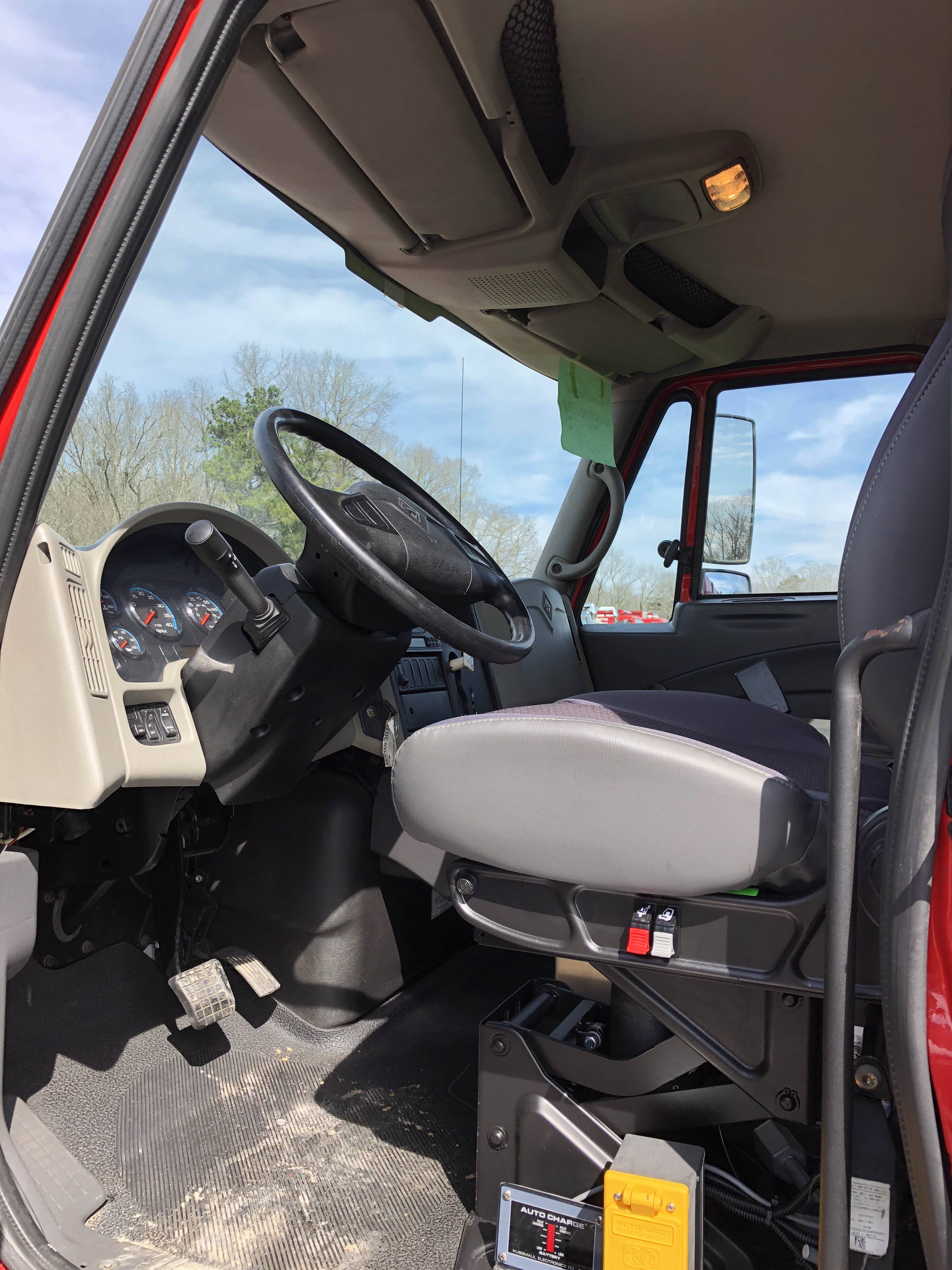 2009 / 2018 Fouts Brothers International Tanker | Used Truck Details