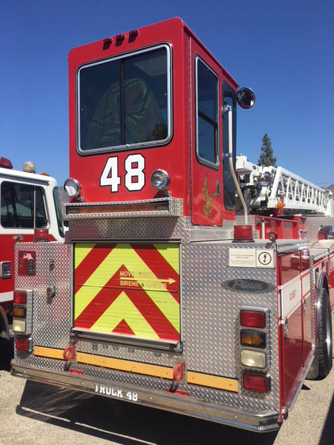 2001 Pierce Quantum 100' Tiller | Used Truck Details