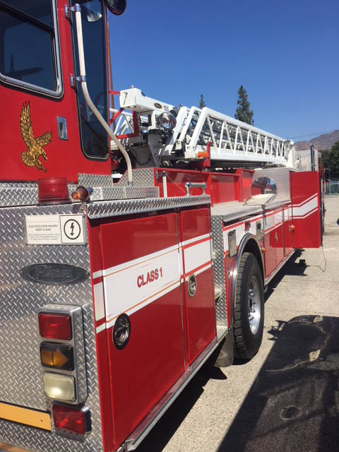 2001 Pierce Quantum 100' Tiller | Used Truck Details