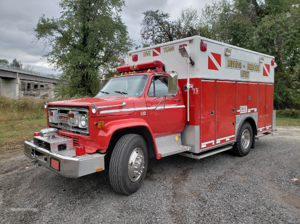 1989 GMC Walk-In Rescue | Used Truck Details