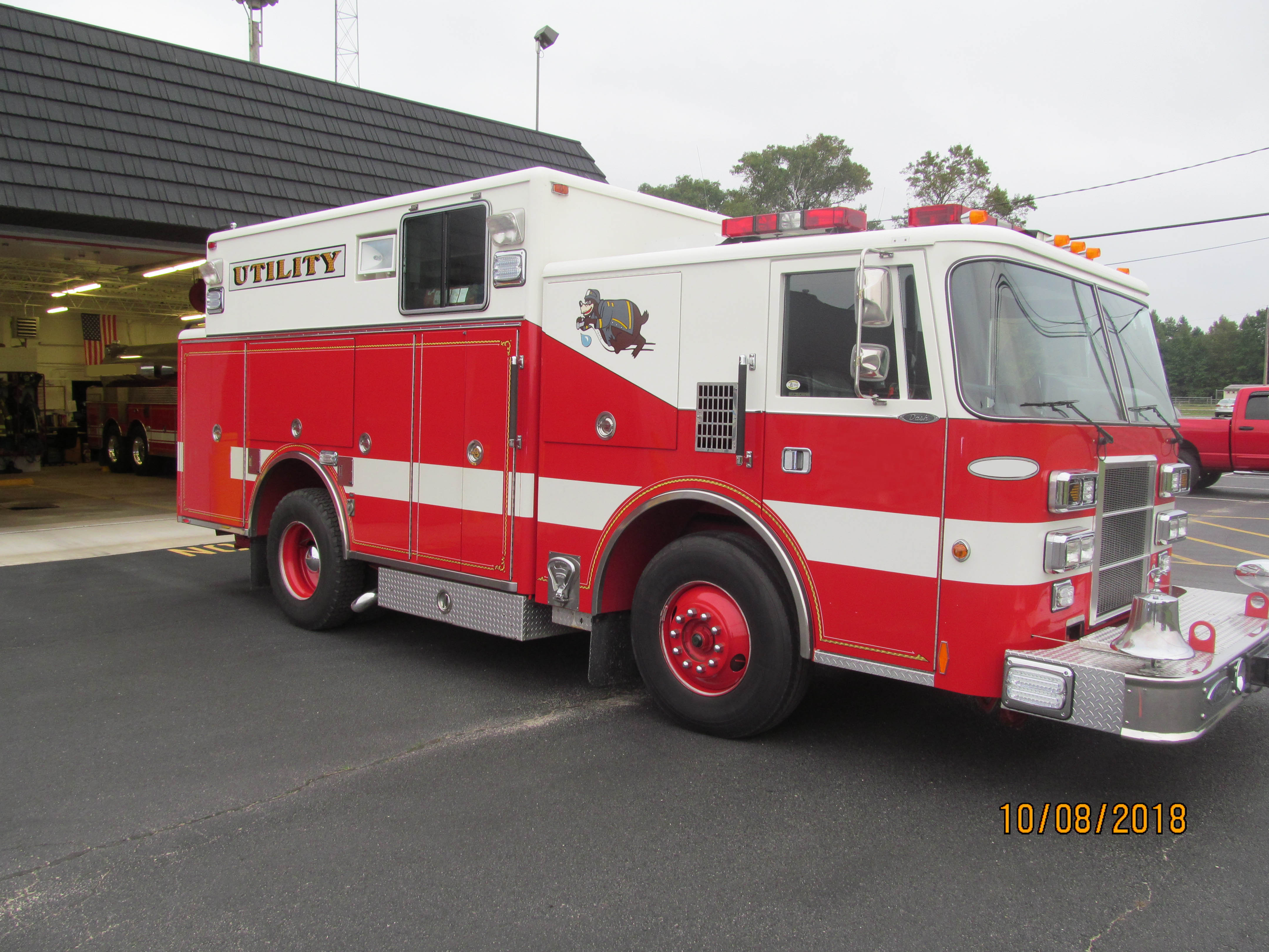 1993 Pierce Walk-In Rescue | Used Truck Details