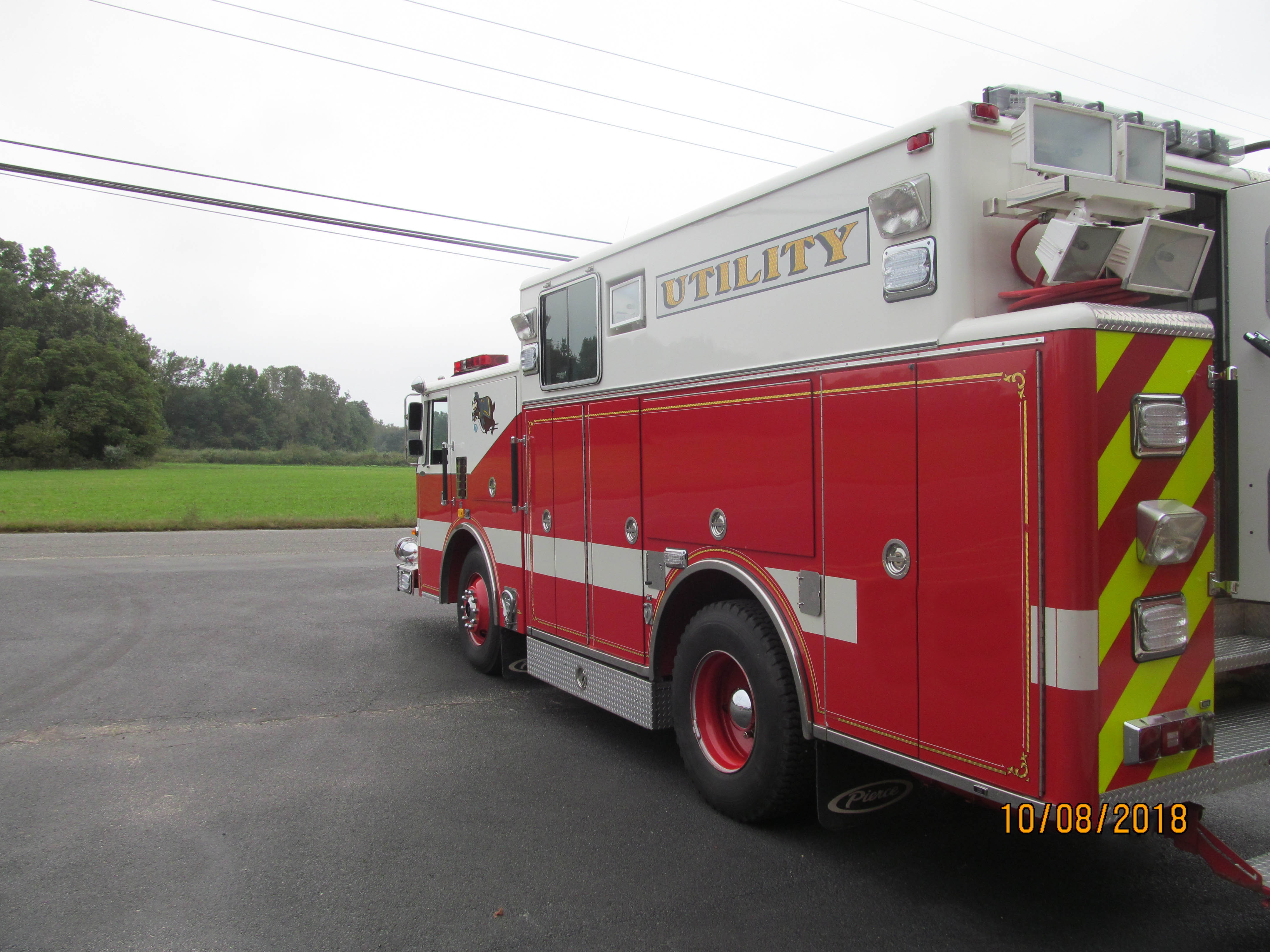 1993 Pierce Walk-In Rescue | Used Truck Details