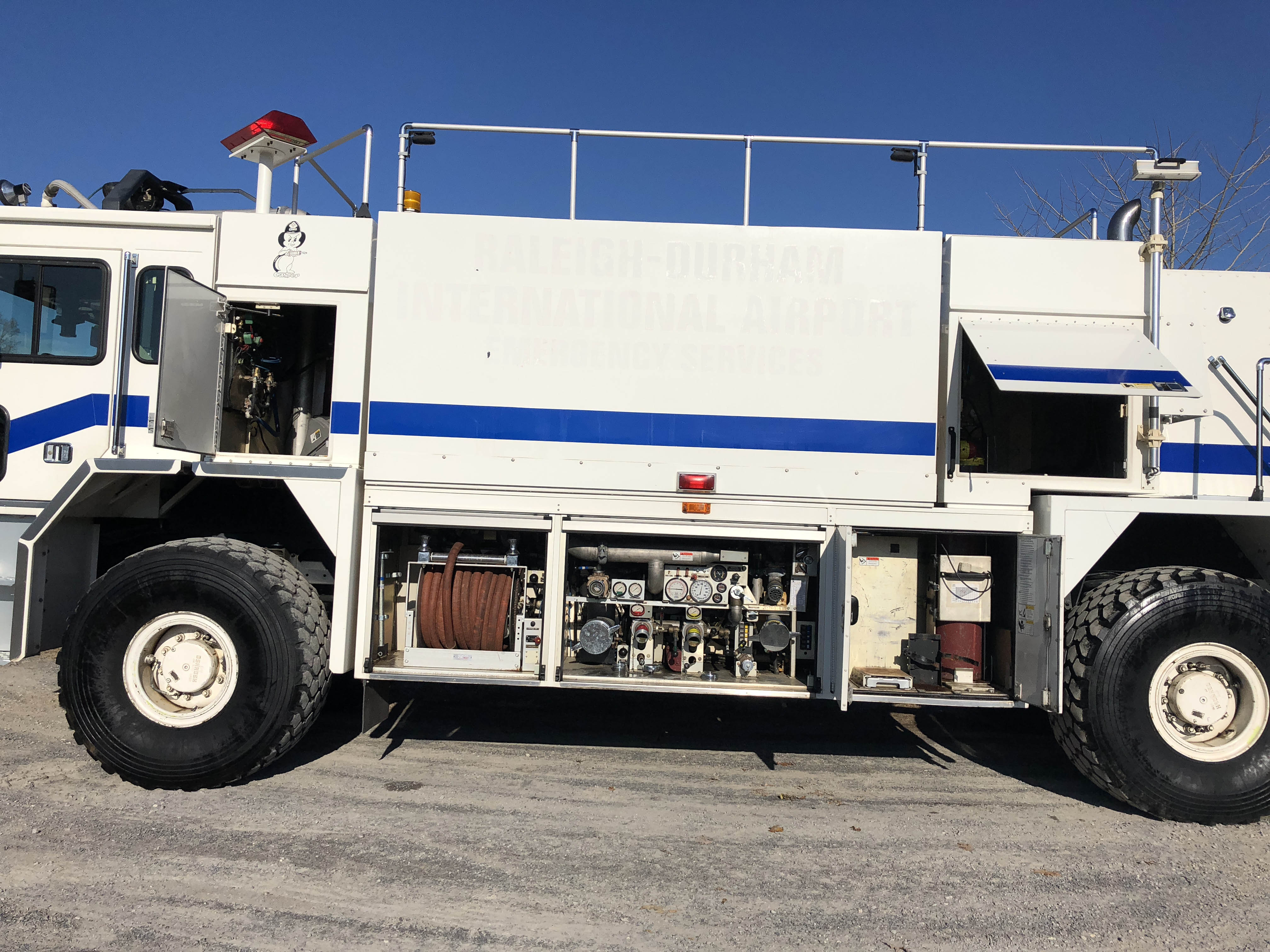 2001 Oshkosh TI-1500 4x4 ARFF | Used Truck Details