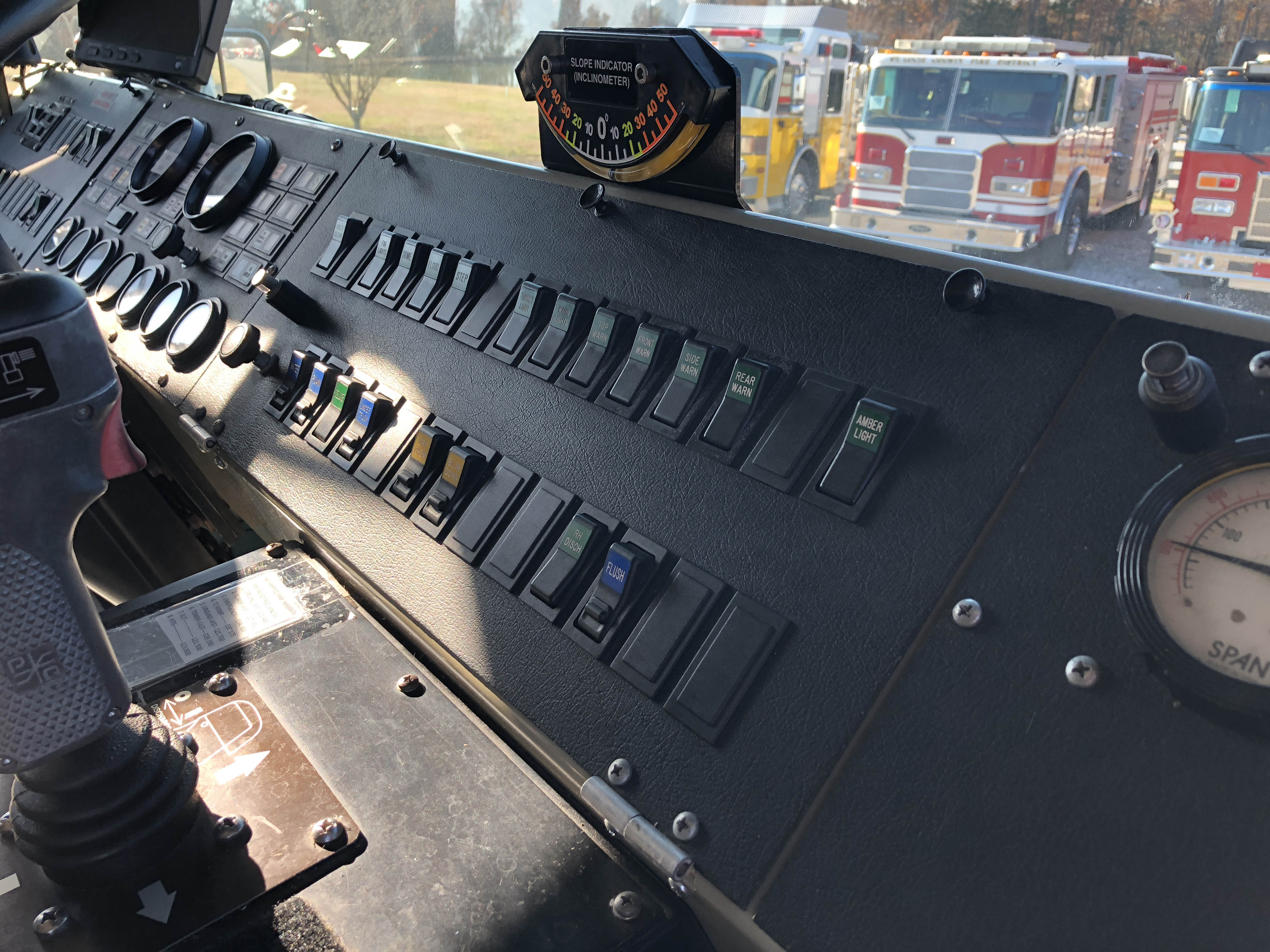 2001 Oshkosh TI-1500 4x4 ARFF | Used Truck Details