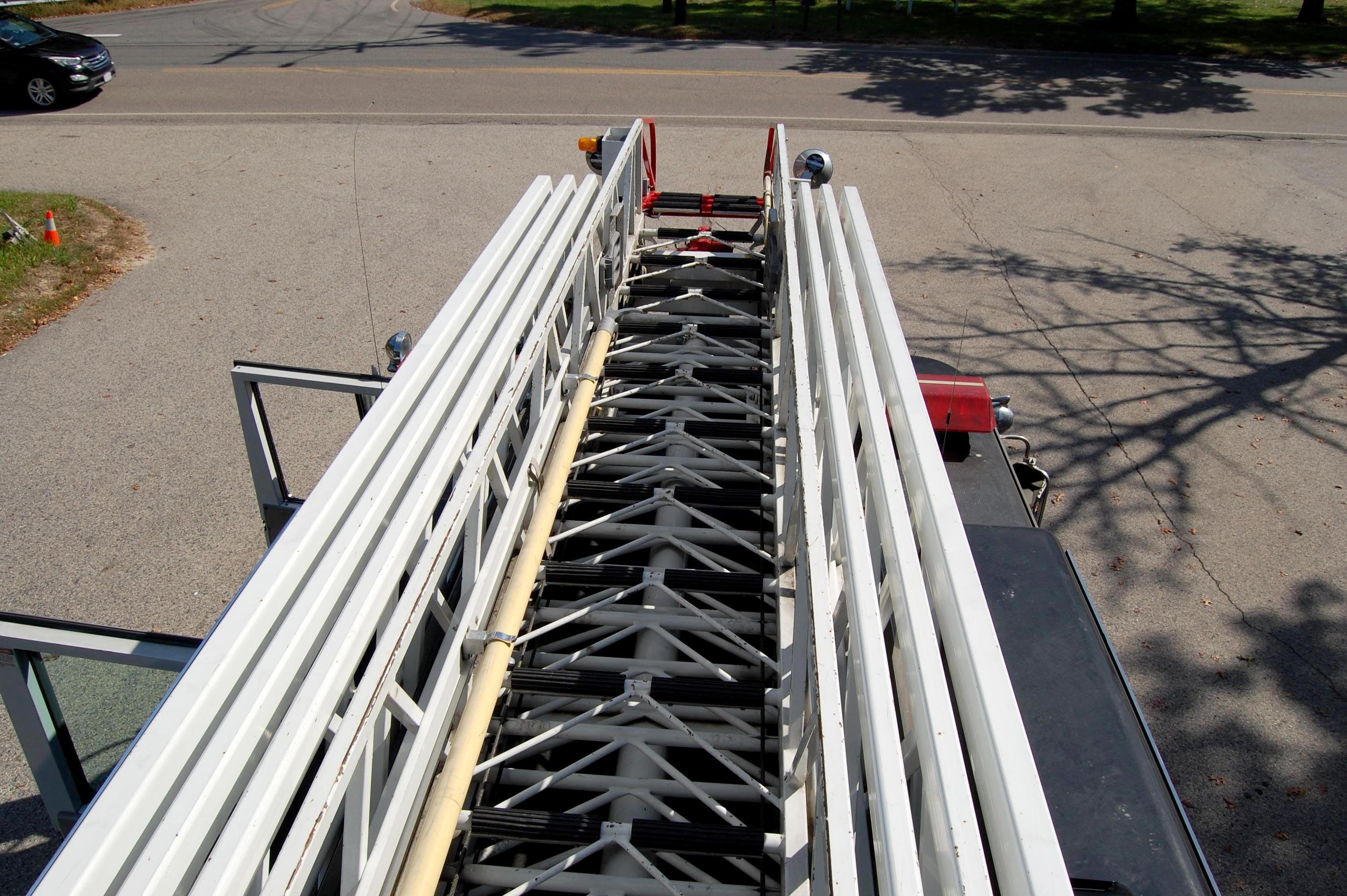 1998 HME Smeal 105' Aerial | Used Truck Details