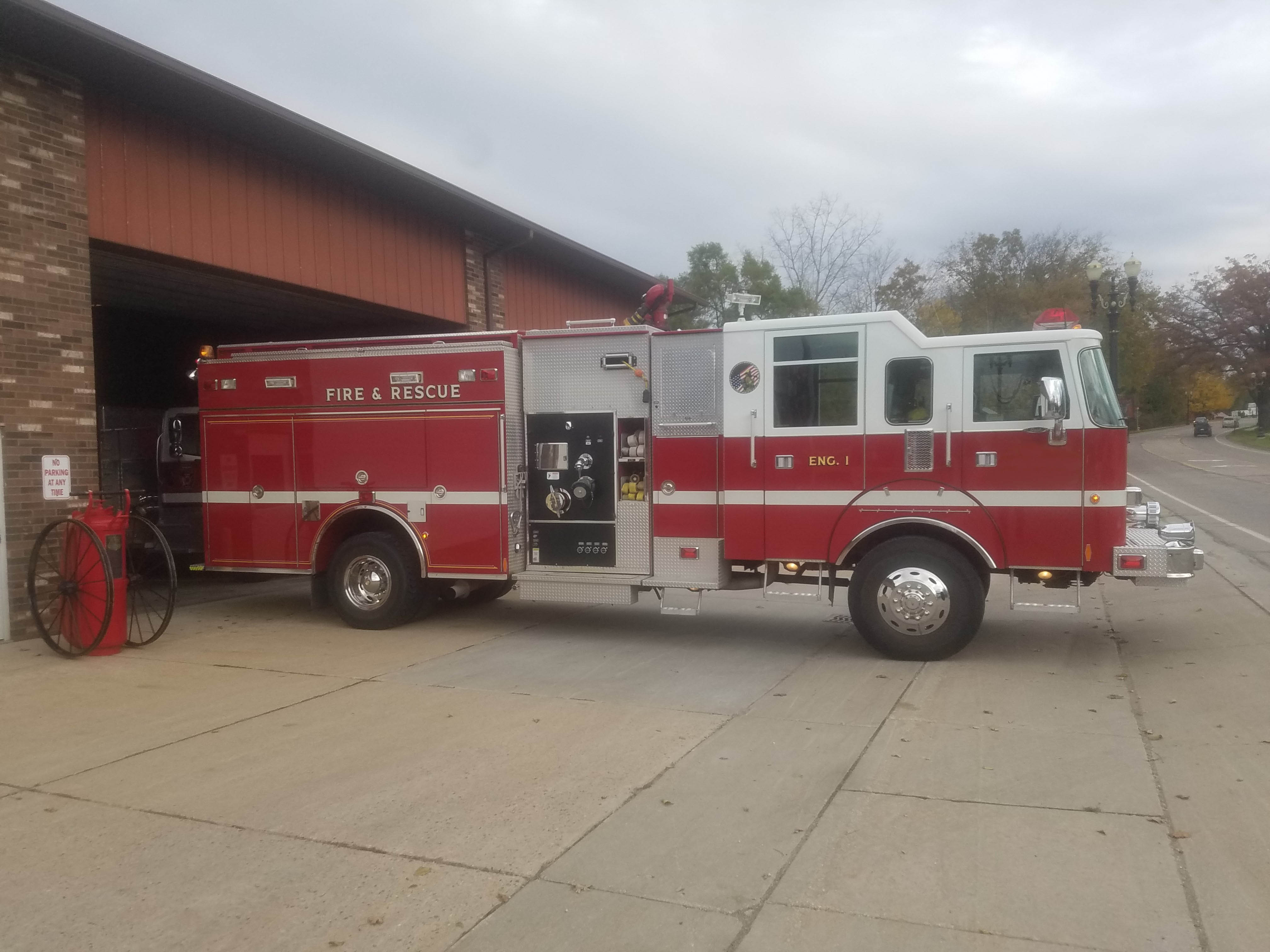 1999 Pierce 4x4 Rescue Pumper | Used Truck Details