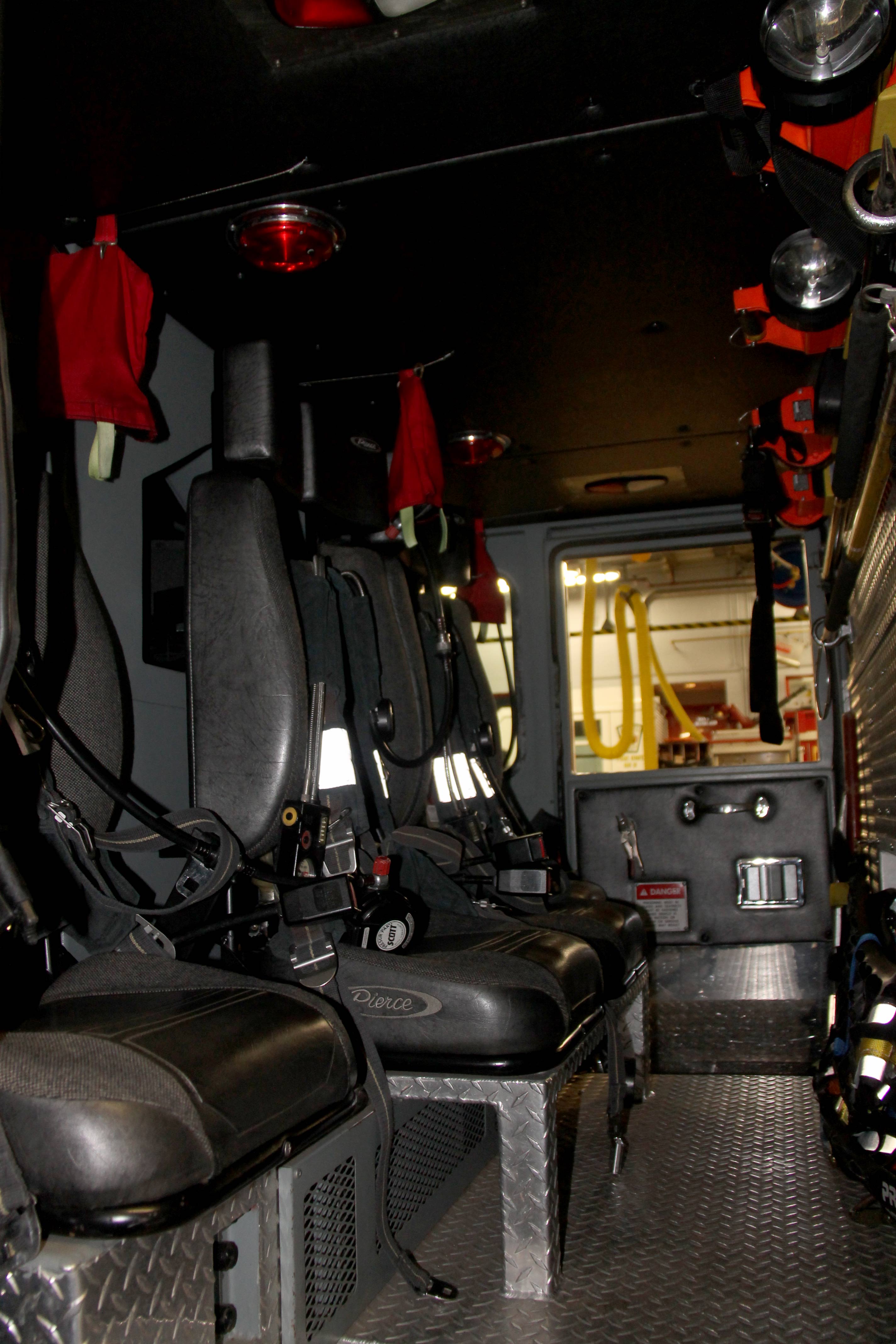 1999 Pierce Lance 100' Aerial | Used Truck Details