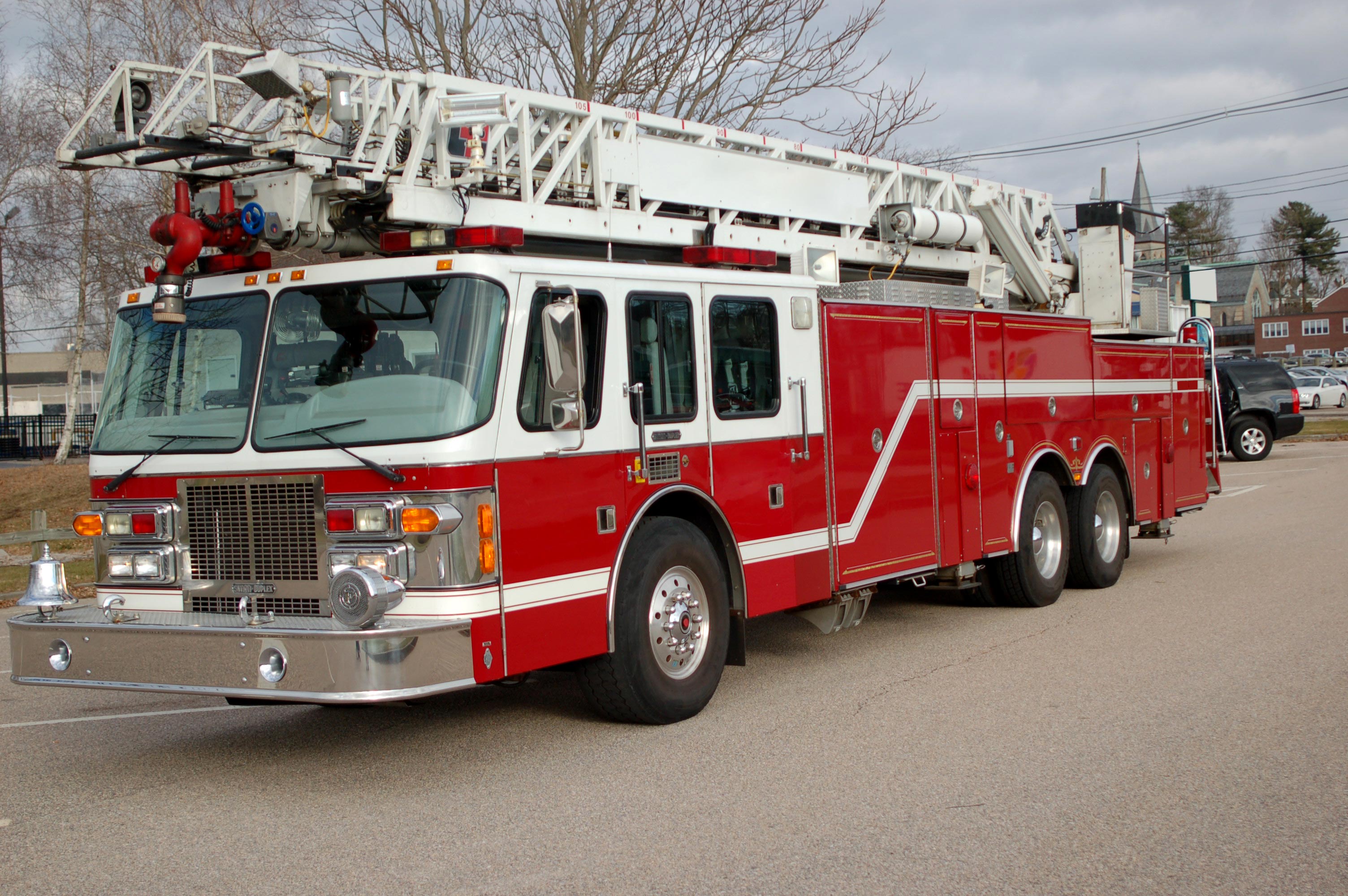1994 Simon Duplex LTI 110' Aerial | Used Truck Details