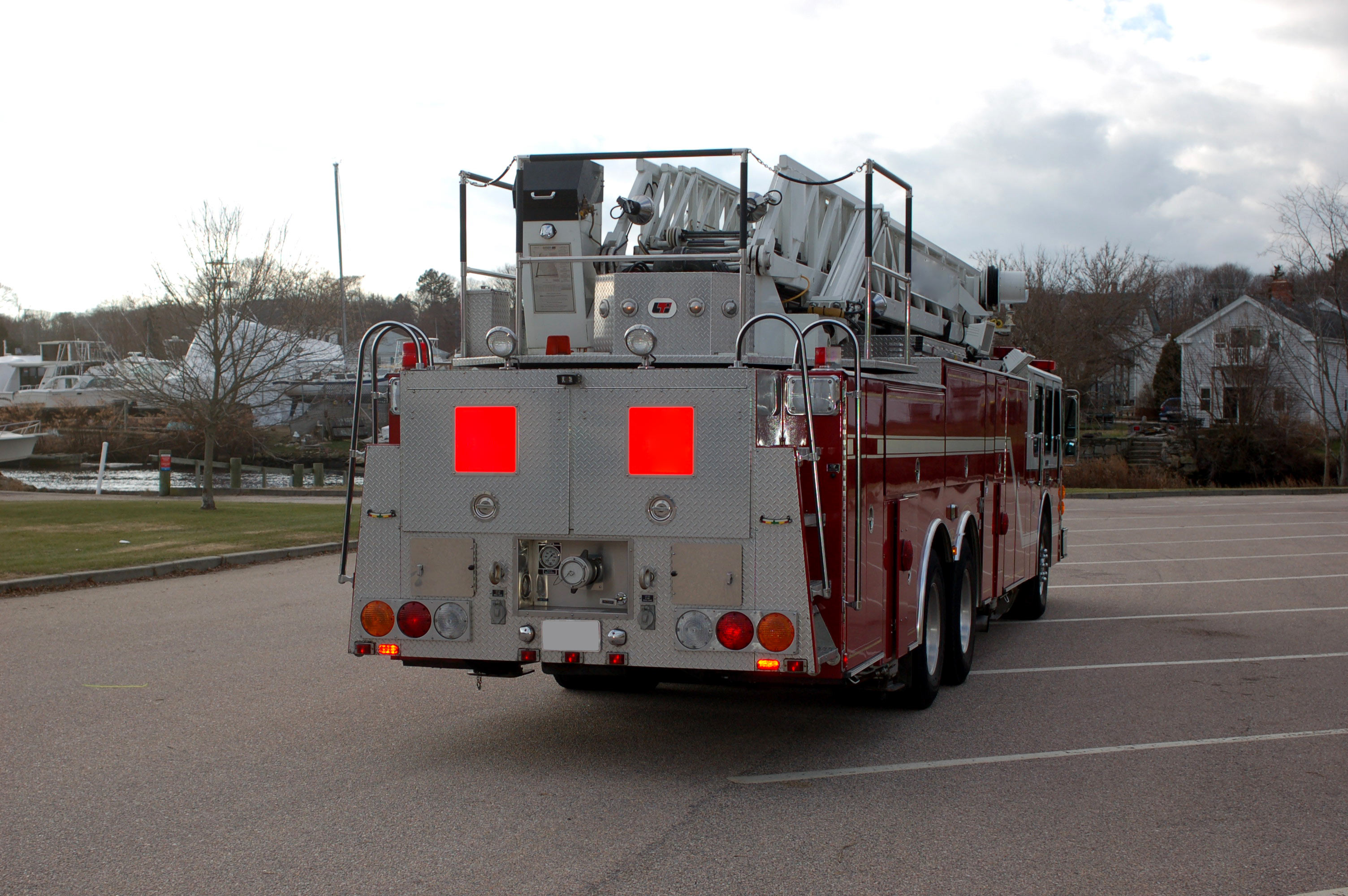1994 Simon Duplex LTI 110' Aerial | Used Truck Details