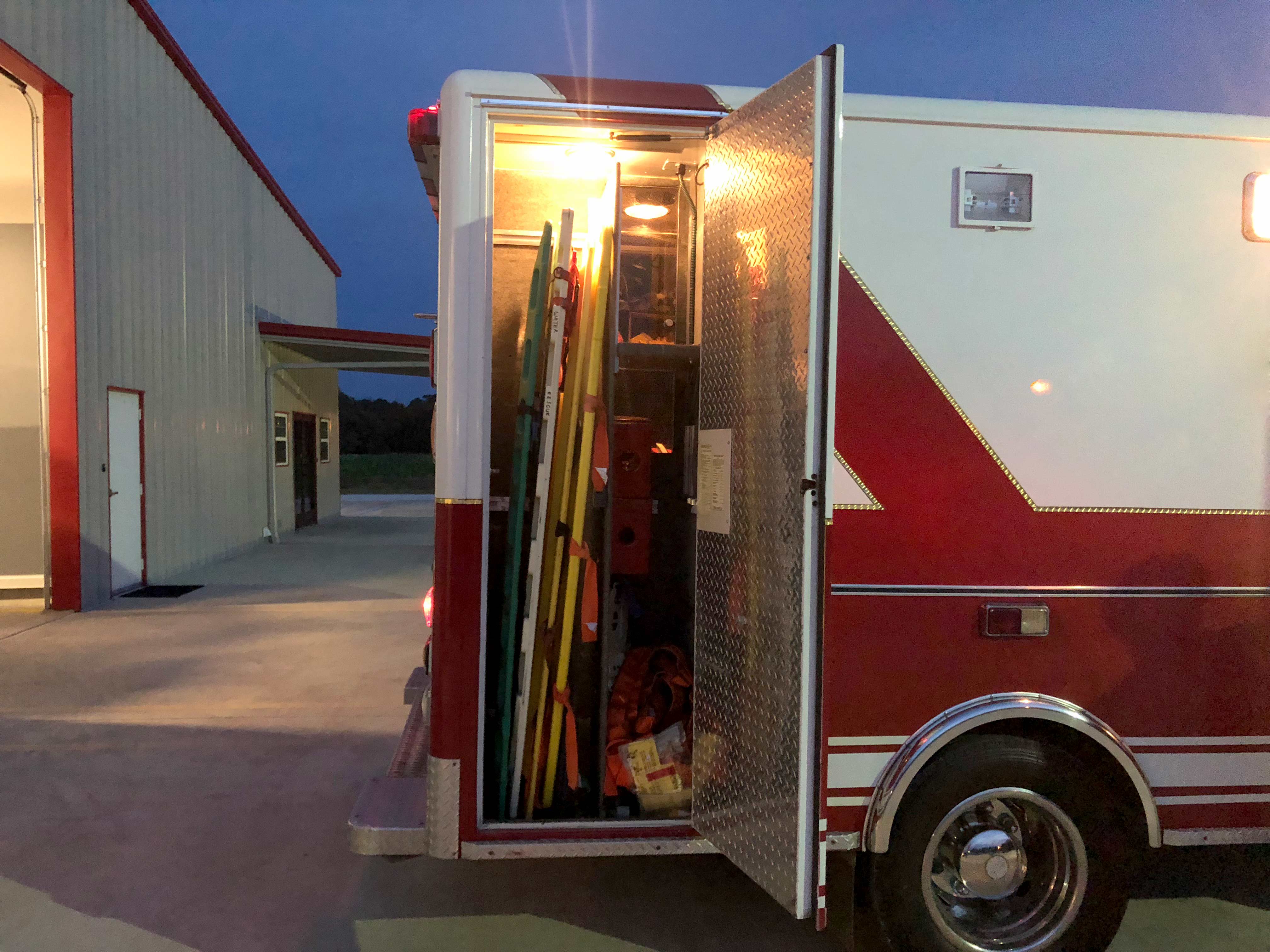 1995 Horton International Walk In Rescue | Used Truck Details