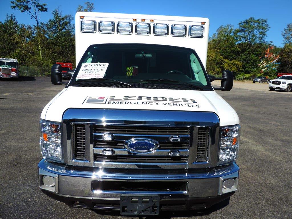 2016 Leader Ford E-450 Ambulance | Used Truck Details