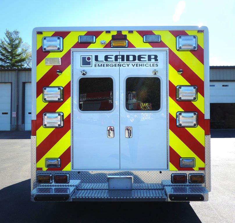 2016 Leader Ford E-450 Ambulance | Used Truck Details
