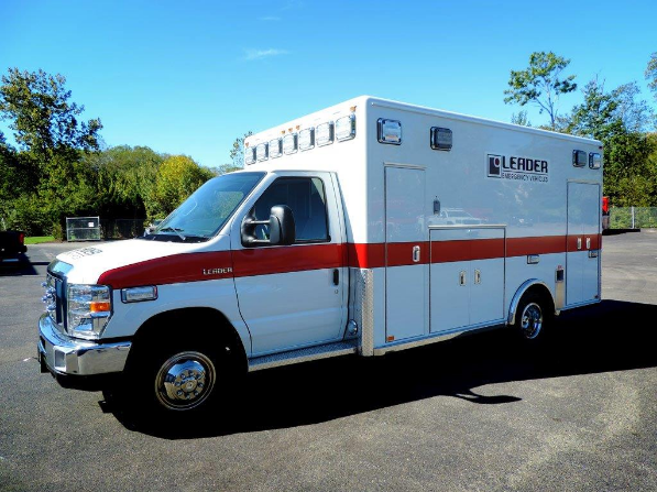 2016 Leader Ford E-450 Ambulance | Used Truck Details