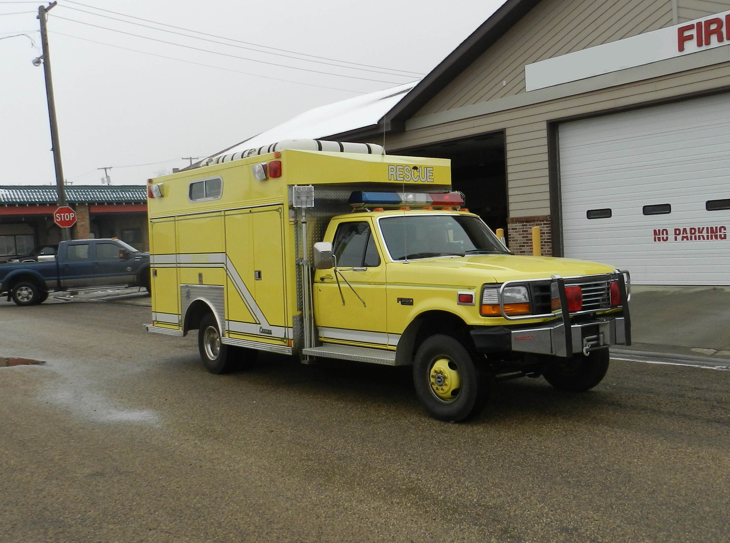 1995 Central States Ford 4x4 Rescue | Used Truck Details
