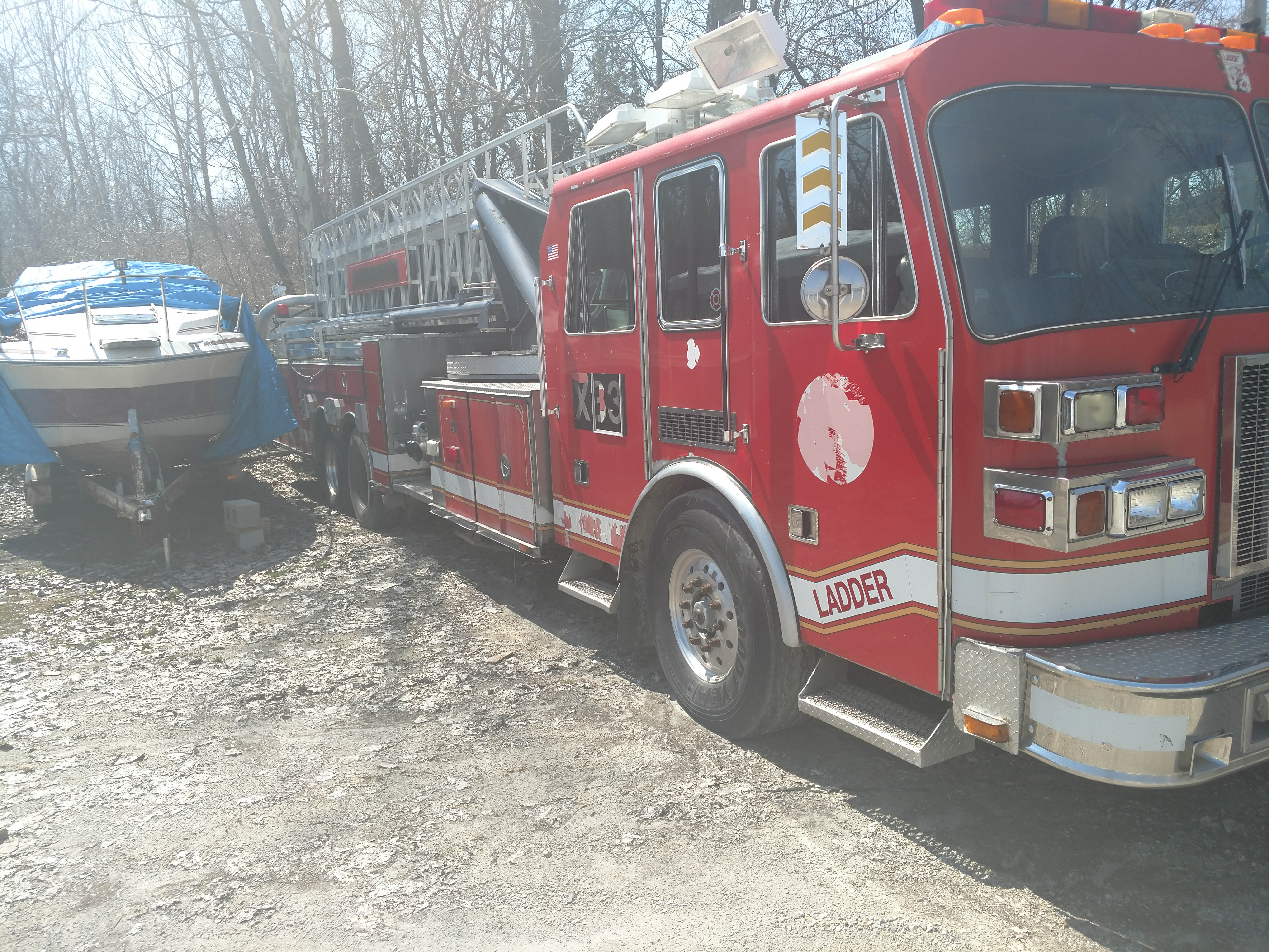 2000 Sutphen 95' Platform | Used Truck Details