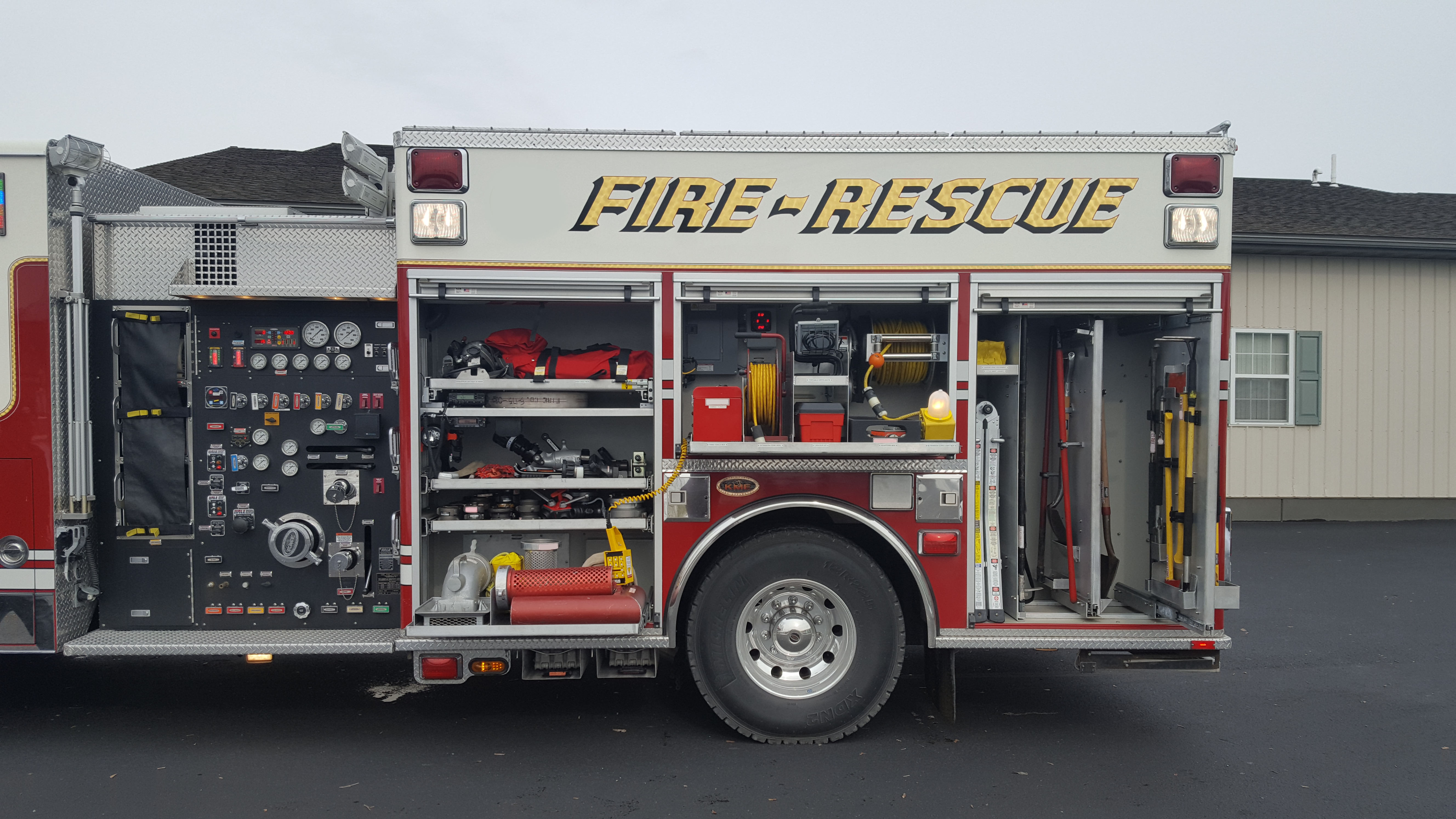 2009 KME Rescue Pumper | Used Truck Details