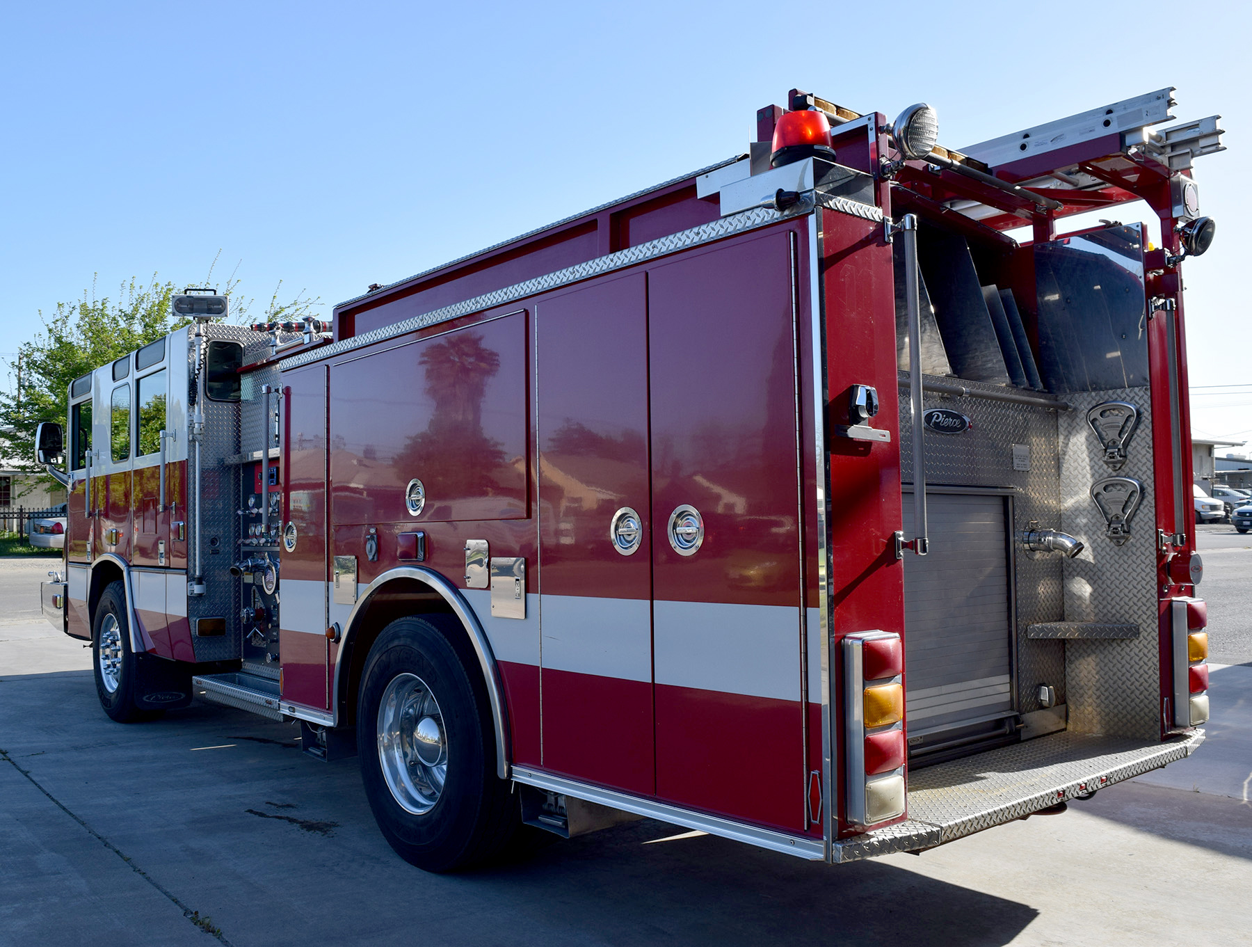 2003 Pierce Quantum Pumper | Used Truck Details