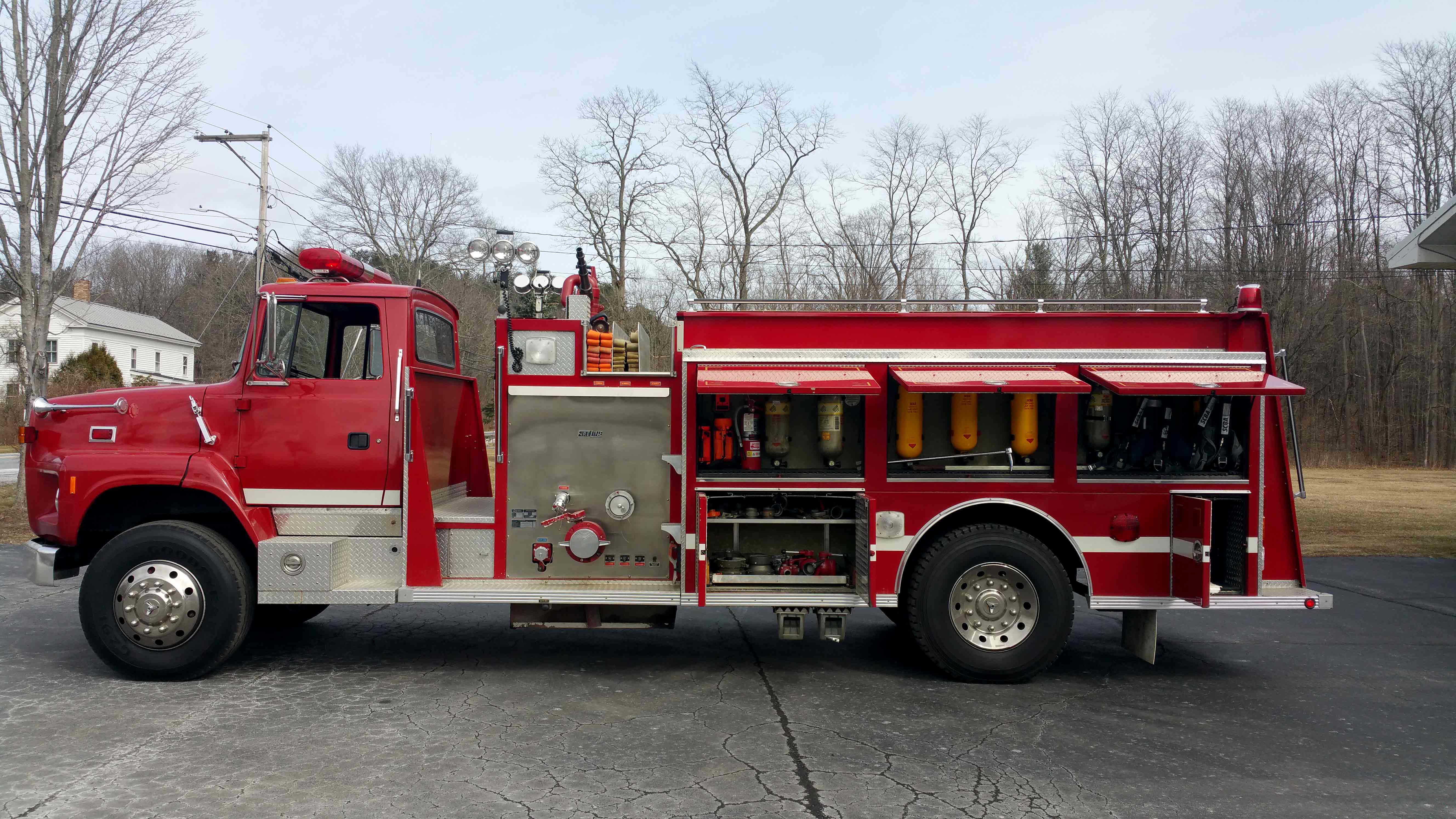 1992 Ford F800 Pumper Tanker | Used Truck Details