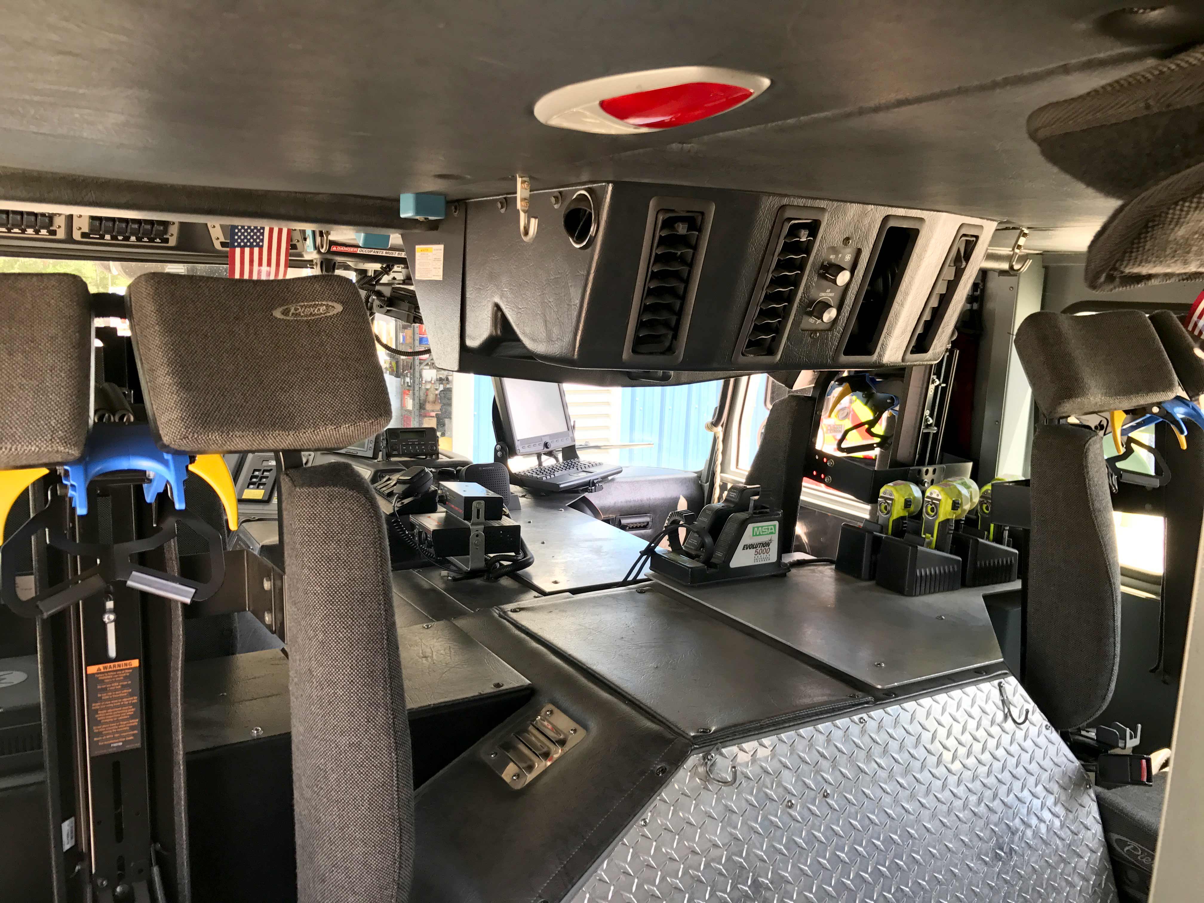2005 Pierce Dash 100' Platform | Used Truck Details