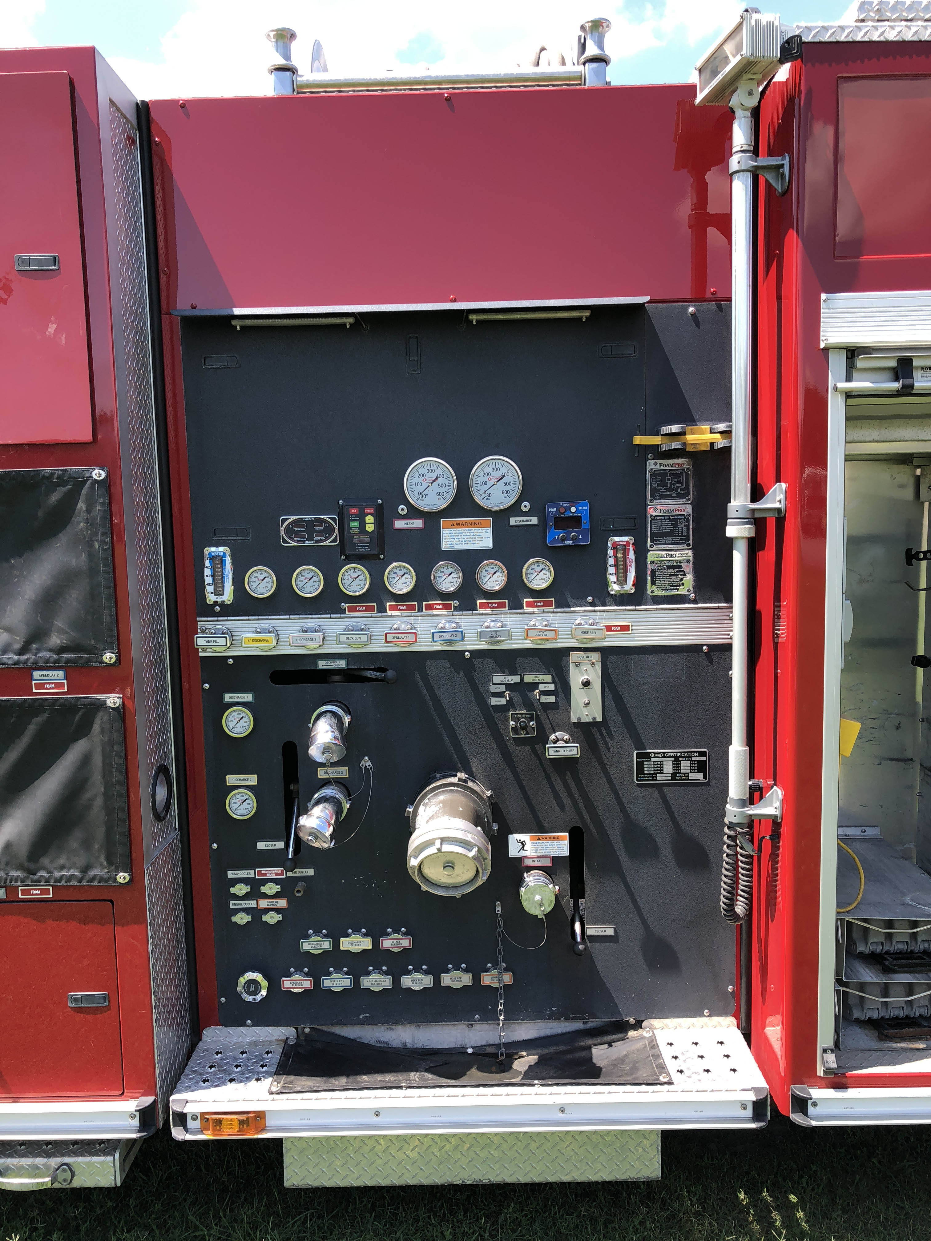 2012 E-One Cyclone Rescue Pumper | Used Truck Details