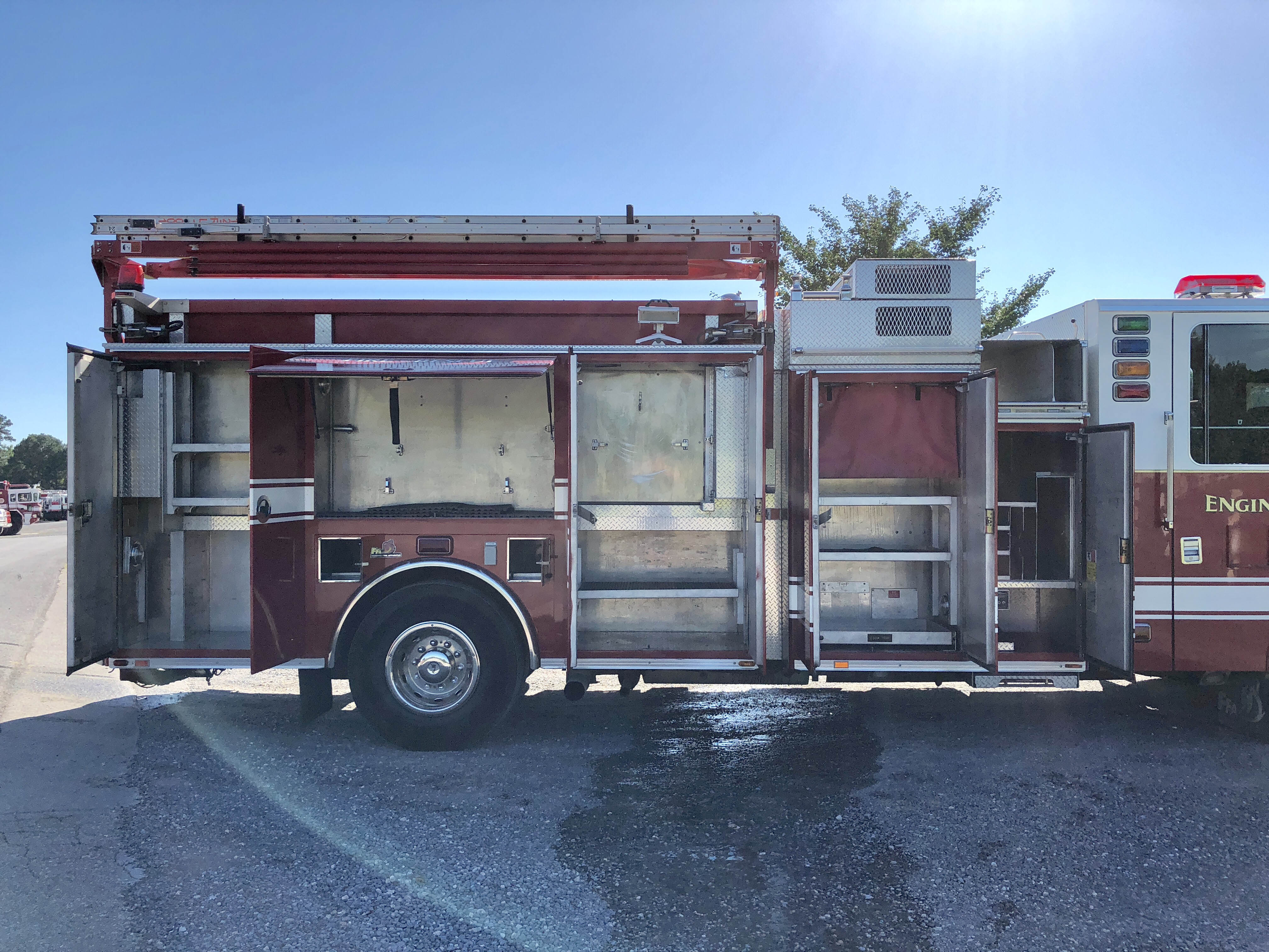 2005 Ferrara Igniter Rescue Pumper | Used Truck Details